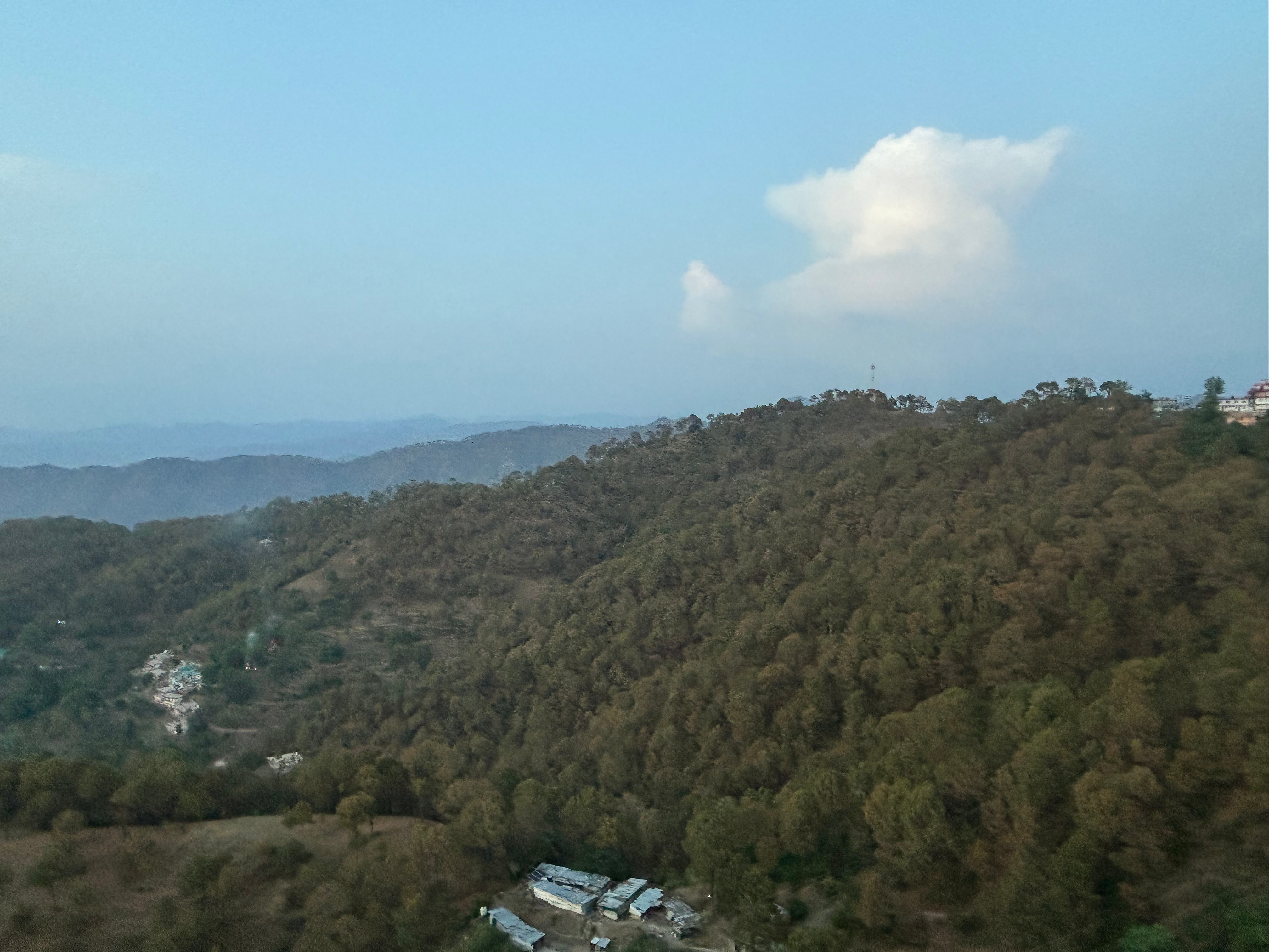 Reviews of Hotel Barog Heights - Resort in Solan