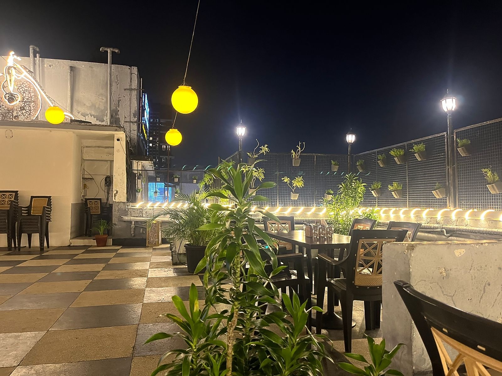 Photos of Offbeat CCU on EM Bypass - Hostel in Kolkata