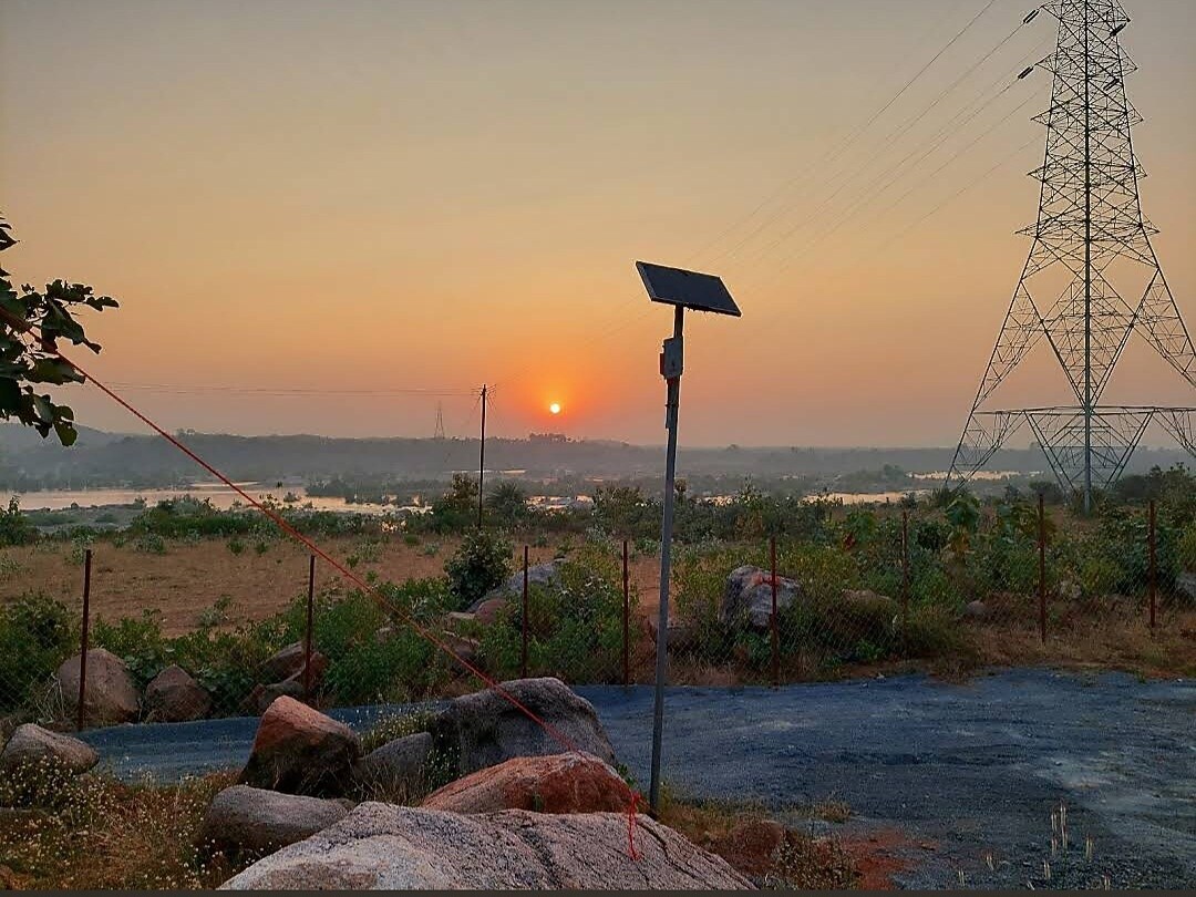 The ARC Riverside 𝗕𝗢𝗢𝗞 Orchha Farm House 𝘄𝗶𝘁𝗵 𝗙𝗥𝗘𝗘 𝗖𝗮𝗻𝗰𝗲𝗹𝗹𝗮𝘁𝗶𝗼𝗻