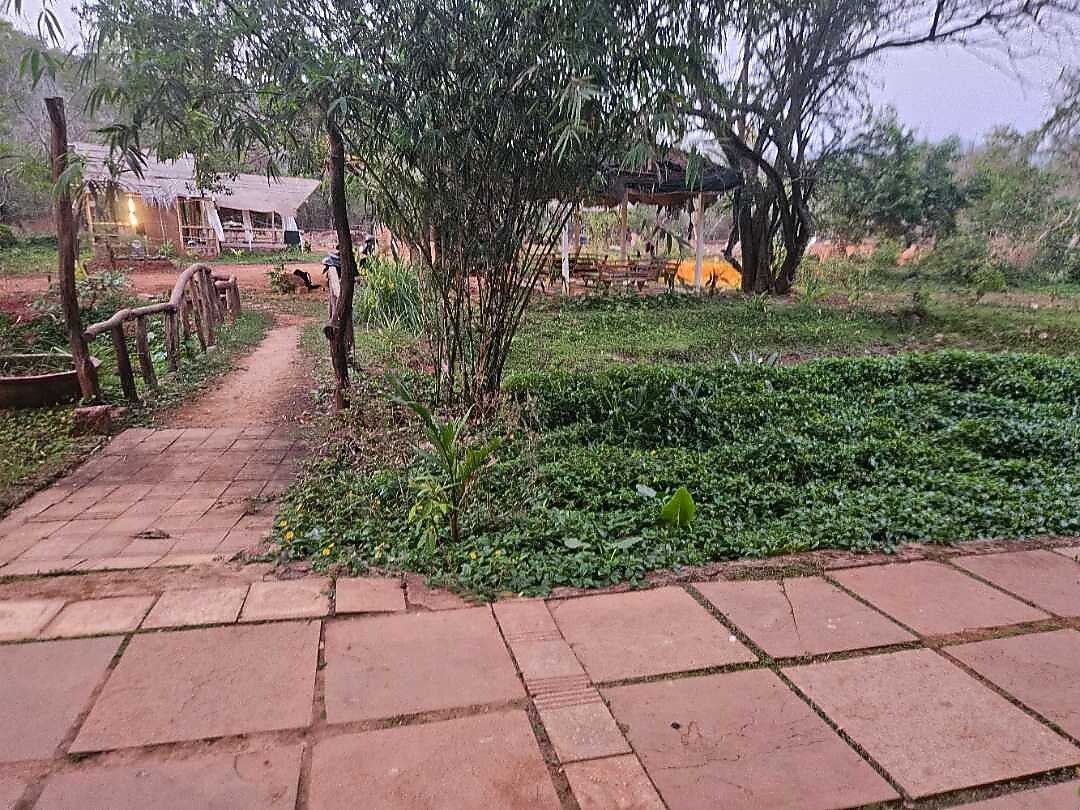 Village Utopia Cottages 𝗕𝗢𝗢𝗞 Goa Hotel 𝘄𝗶𝘁𝗵 𝗙𝗥𝗘𝗘 𝗖𝗮𝗻𝗰𝗲𝗹𝗹𝗮𝘁𝗶𝗼𝗻