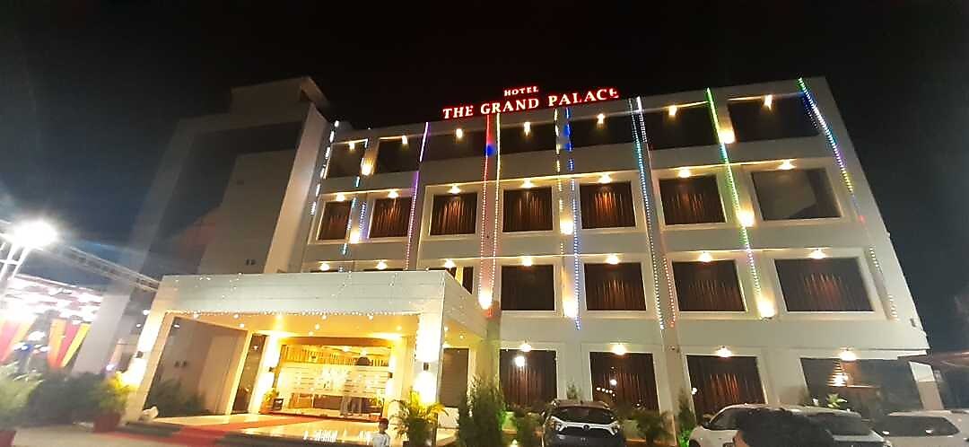Hotel The Grand Palace 𝗕𝗢𝗢𝗞 Sagar Hotel 𝘄𝗶𝘁𝗵 𝗙𝗥𝗘𝗘 𝗖𝗮𝗻𝗰𝗲𝗹𝗹𝗮𝘁𝗶𝗼𝗻