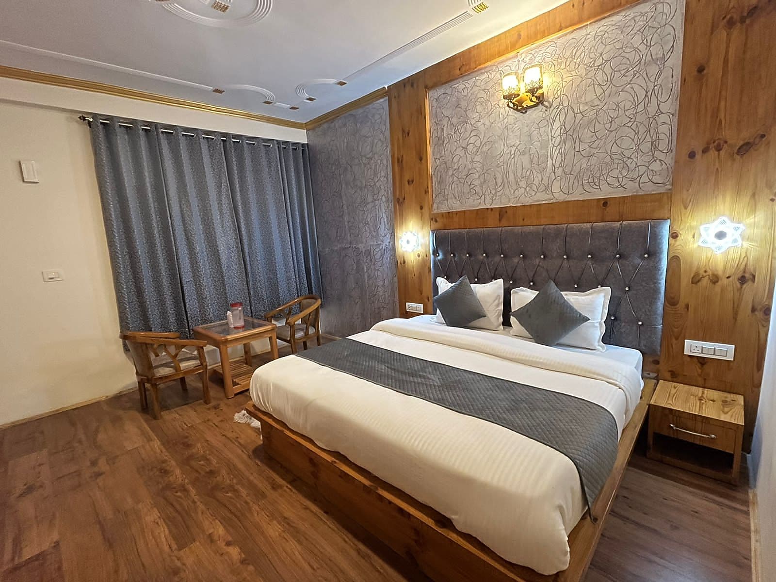 The Sunset Heaven 𝗕𝗢𝗢𝗞 Manali Hotel 𝘄𝗶𝘁𝗵 𝗙𝗥𝗘𝗘 𝗖𝗮𝗻𝗰𝗲𝗹𝗹𝗮𝘁𝗶𝗼𝗻