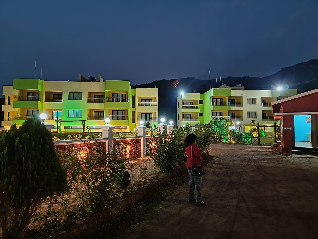 Sagar Raj Resort 𝗕𝗢𝗢𝗞 Dapoli Resort 𝘄𝗶𝘁𝗵 𝗙𝗥𝗘𝗘 𝗖𝗮𝗻𝗰𝗲𝗹𝗹𝗮𝘁𝗶𝗼𝗻