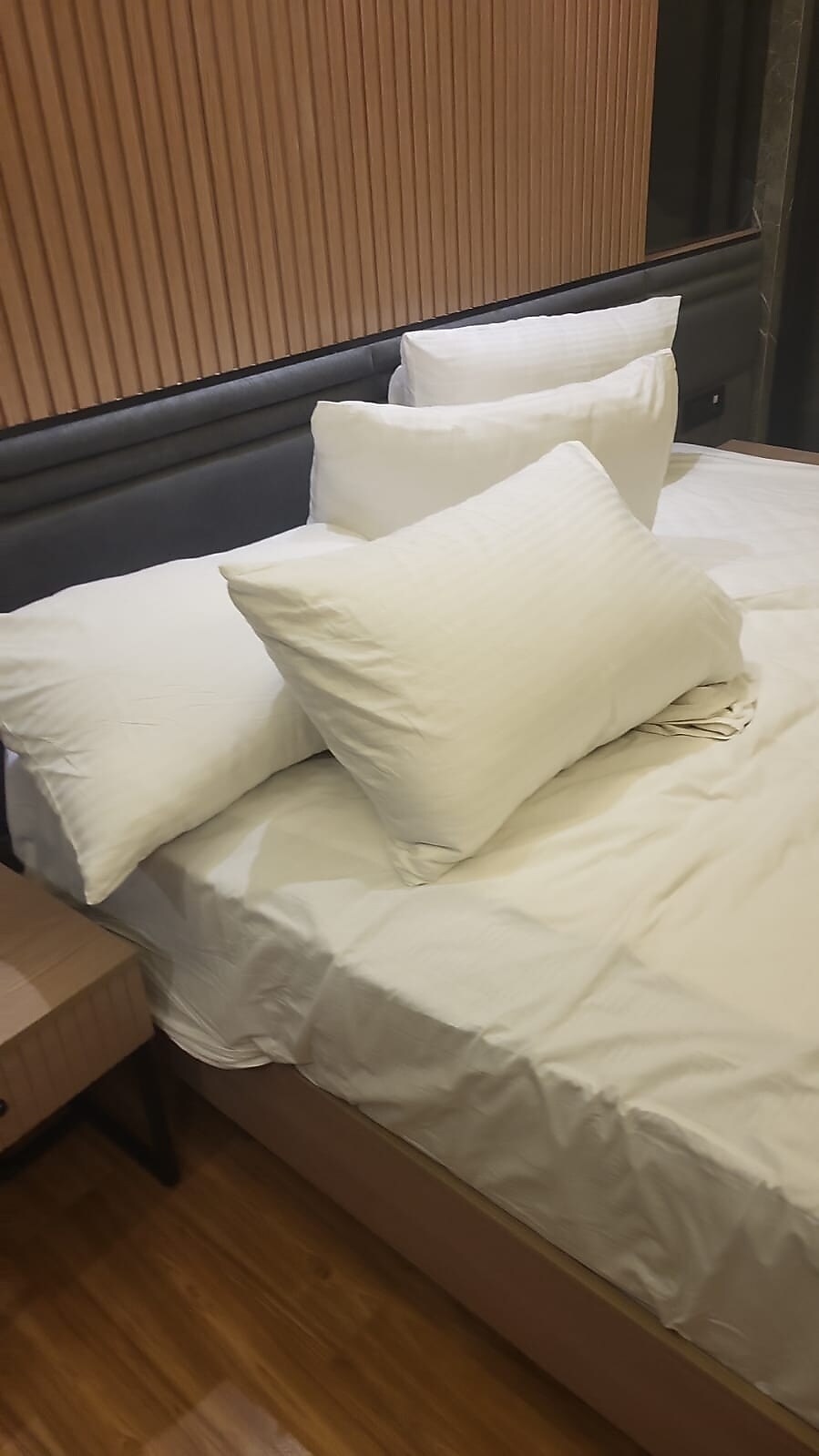 Lemon Tree Premier Malad Mumbai 𝗕𝗢𝗢𝗞 Mumbai Hotel 𝘄𝗶𝘁𝗵 ₹𝟬 𝗣𝗔𝗬𝗠𝗘𝗡𝗧