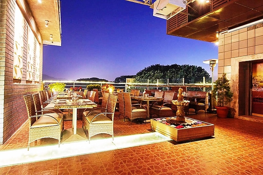 Hotel Roopa 100% Money Back 𝗕𝗢𝗢𝗞 Mysore Hotel 𝘄𝗶𝘁𝗵 𝗙𝗥𝗘𝗘 𝗖𝗮𝗻𝗰𝗲𝗹𝗹𝗮𝘁𝗶𝗼𝗻