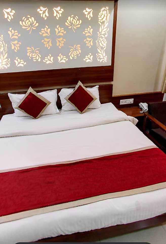 Hotel Sunset Inn Mount Abu with swimming pool 𝗕𝗢𝗢𝗞 Mount Abu Hotel 𝘄𝗶𝘁𝗵 ...