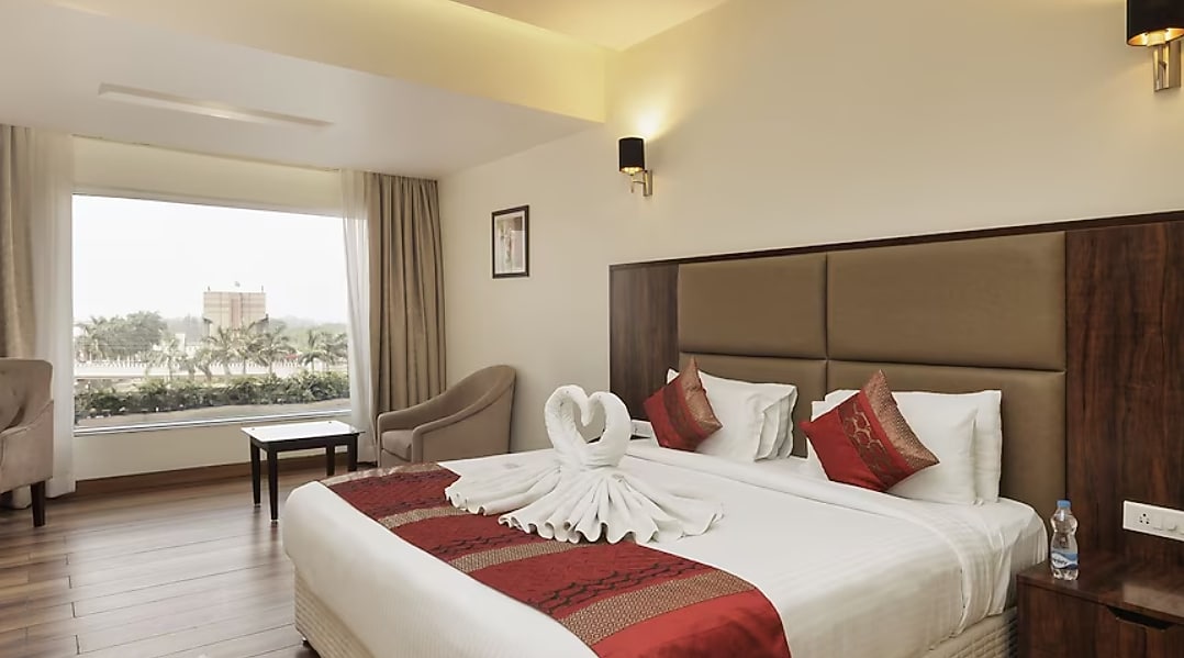 The Roman Park 𝗕𝗢𝗢𝗞 Durg Hotel 𝘄𝗶𝘁𝗵 𝗙𝗥𝗘𝗘 𝗖𝗮𝗻𝗰𝗲𝗹𝗹𝗮𝘁𝗶𝗼𝗻