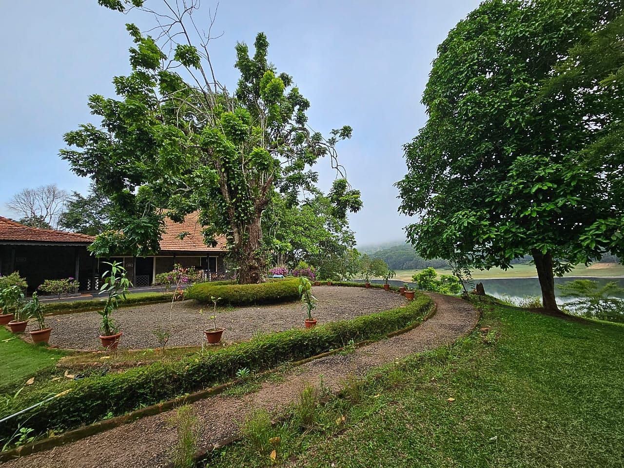 KTDC Lake Palace 𝗕𝗢𝗢𝗞 Thekkady Resort 𝘄𝗶𝘁𝗵 𝗙𝗥𝗘𝗘 𝗖𝗮𝗻𝗰𝗲𝗹𝗹𝗮𝘁𝗶𝗼𝗻
