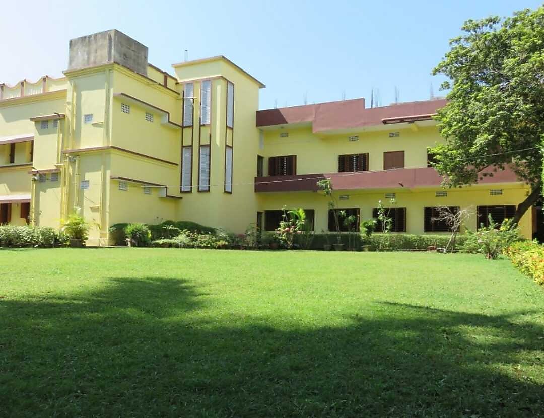 BeQuest Stays 𝗕𝗢𝗢𝗞 Puri Apartment 𝘄𝗶𝘁𝗵 ₹𝟬 𝗣𝗔𝗬𝗠𝗘𝗡𝗧