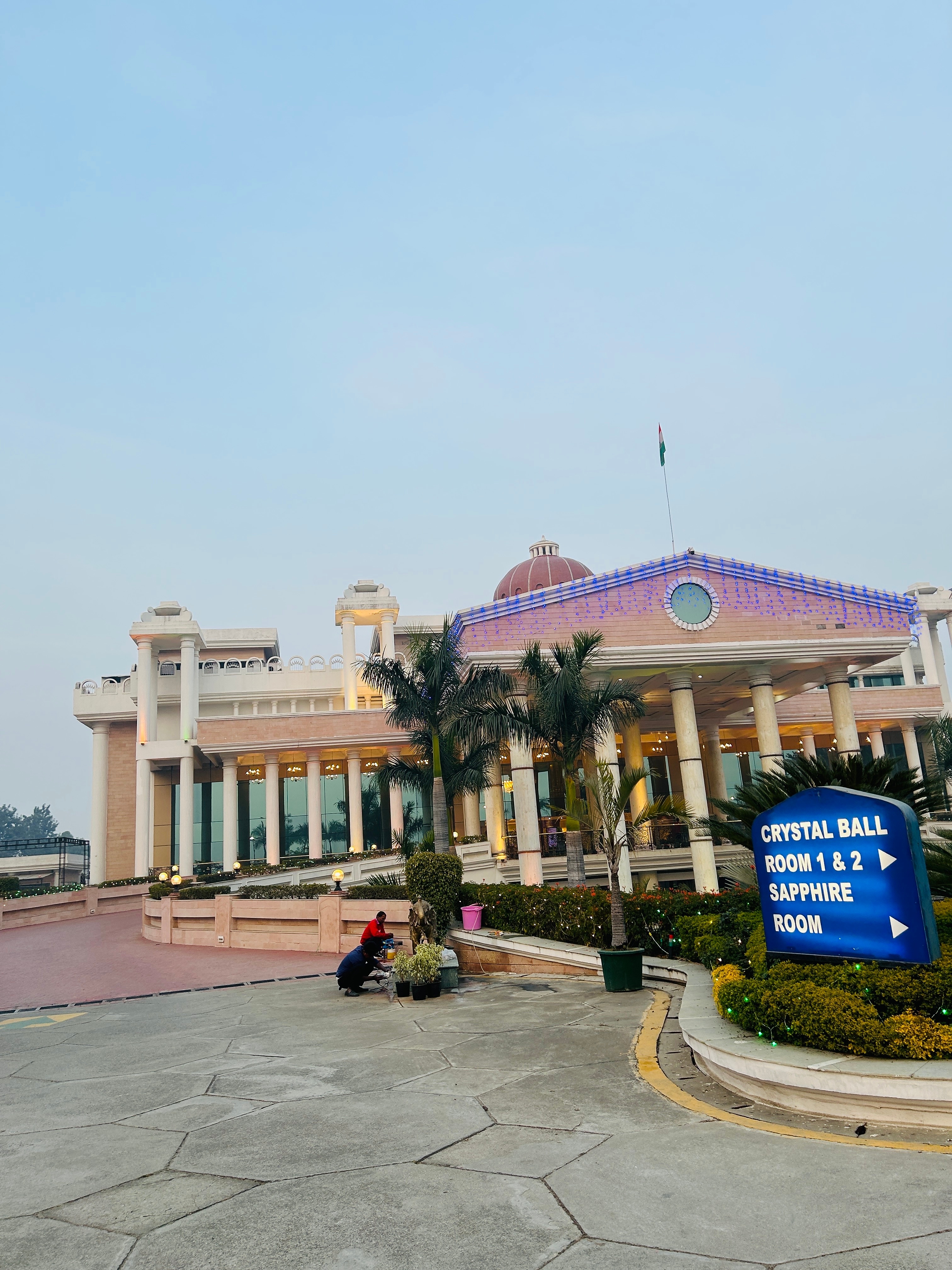 Holiday Regency Hotel 𝗕𝗢𝗢𝗞 Moradabad Hotel 𝘄𝗶𝘁𝗵 𝗙𝗥𝗘𝗘 𝗖𝗮𝗻𝗰𝗲𝗹𝗹𝗮𝘁𝗶𝗼𝗻
