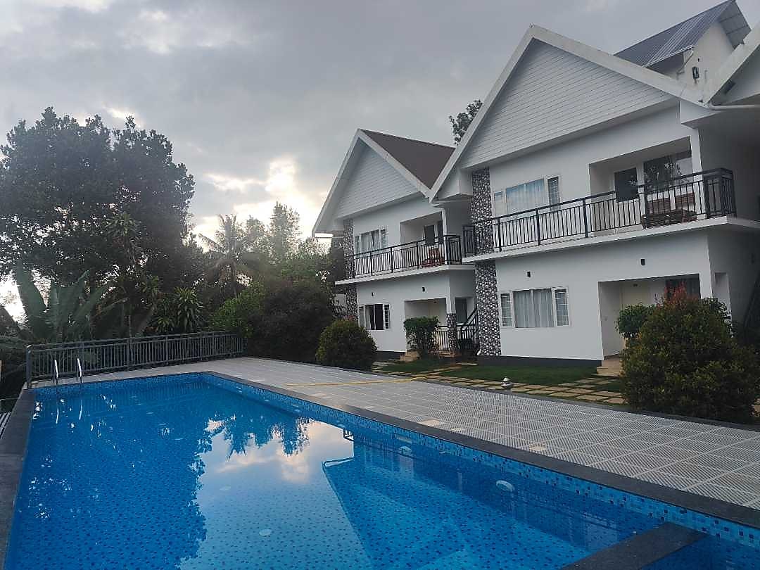 Munnar Ice Queen | Rooms & Cottages 𝗕𝗢𝗢𝗞 Munnar Villa 𝘄𝗶𝘁𝗵 𝗙𝗥𝗘𝗘 ...