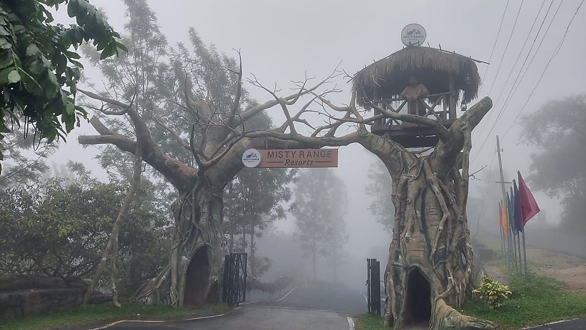 Misty Range Resort 𝗕𝗢𝗢𝗞 Marayoor Resort 𝘄𝗶𝘁𝗵 𝗙𝗥𝗘𝗘 𝗖𝗮𝗻𝗰𝗲𝗹𝗹𝗮𝘁𝗶𝗼𝗻