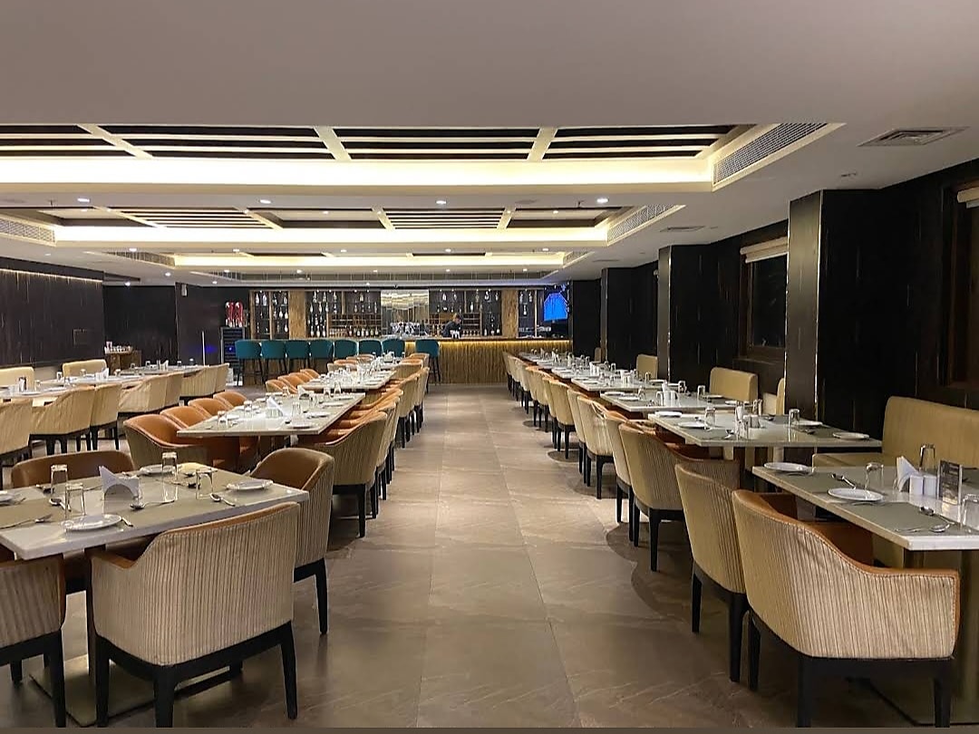 Royal Ritz 𝗕𝗢𝗢𝗞 Hubli Resort 𝘄𝗶𝘁𝗵 𝗙𝗥𝗘𝗘 𝗖𝗮𝗻𝗰𝗲𝗹𝗹𝗮𝘁𝗶𝗼𝗻