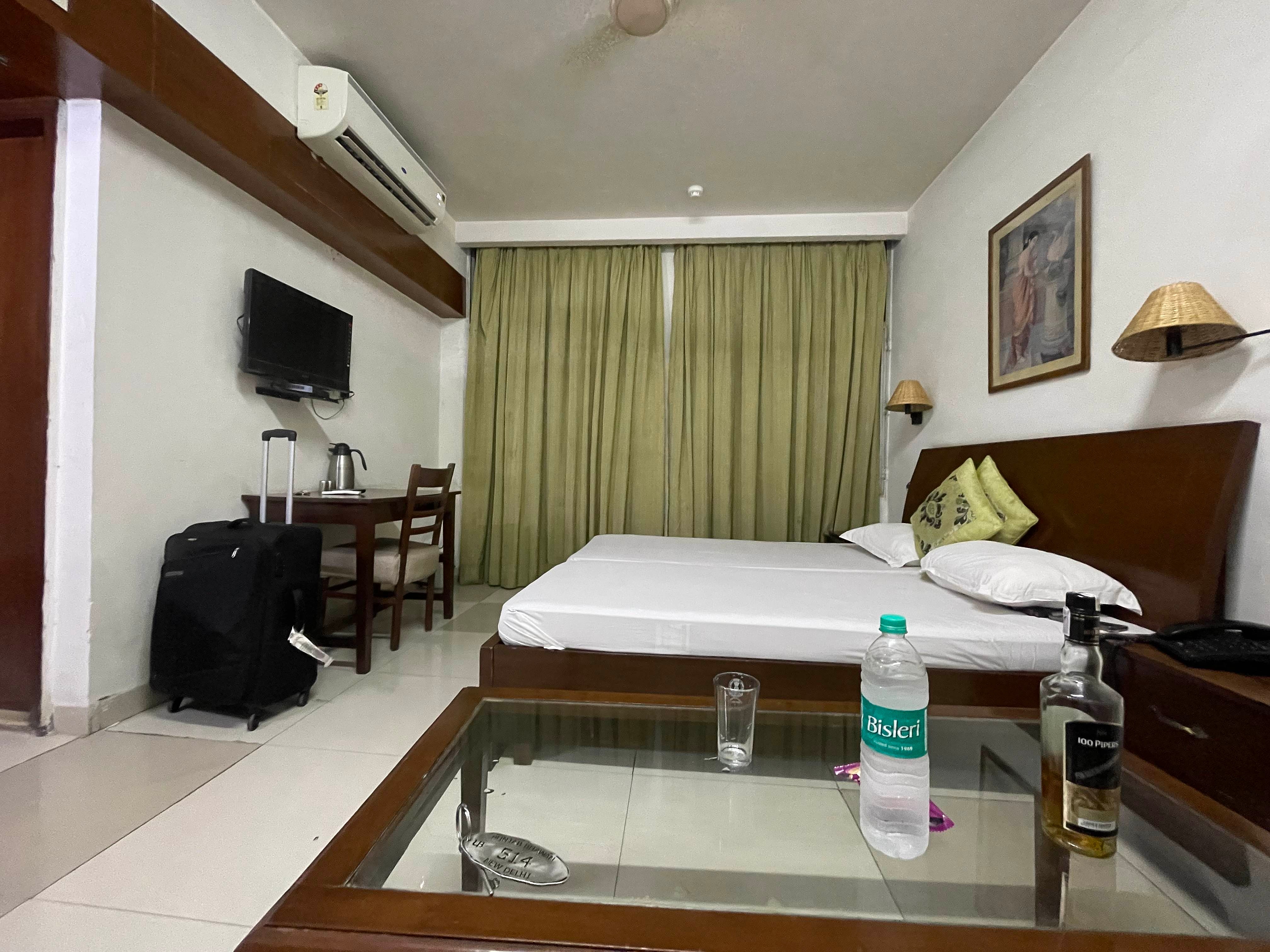 Photos of Itsy Hotels Swastika Inn Sector 26 - Hotel in Noida