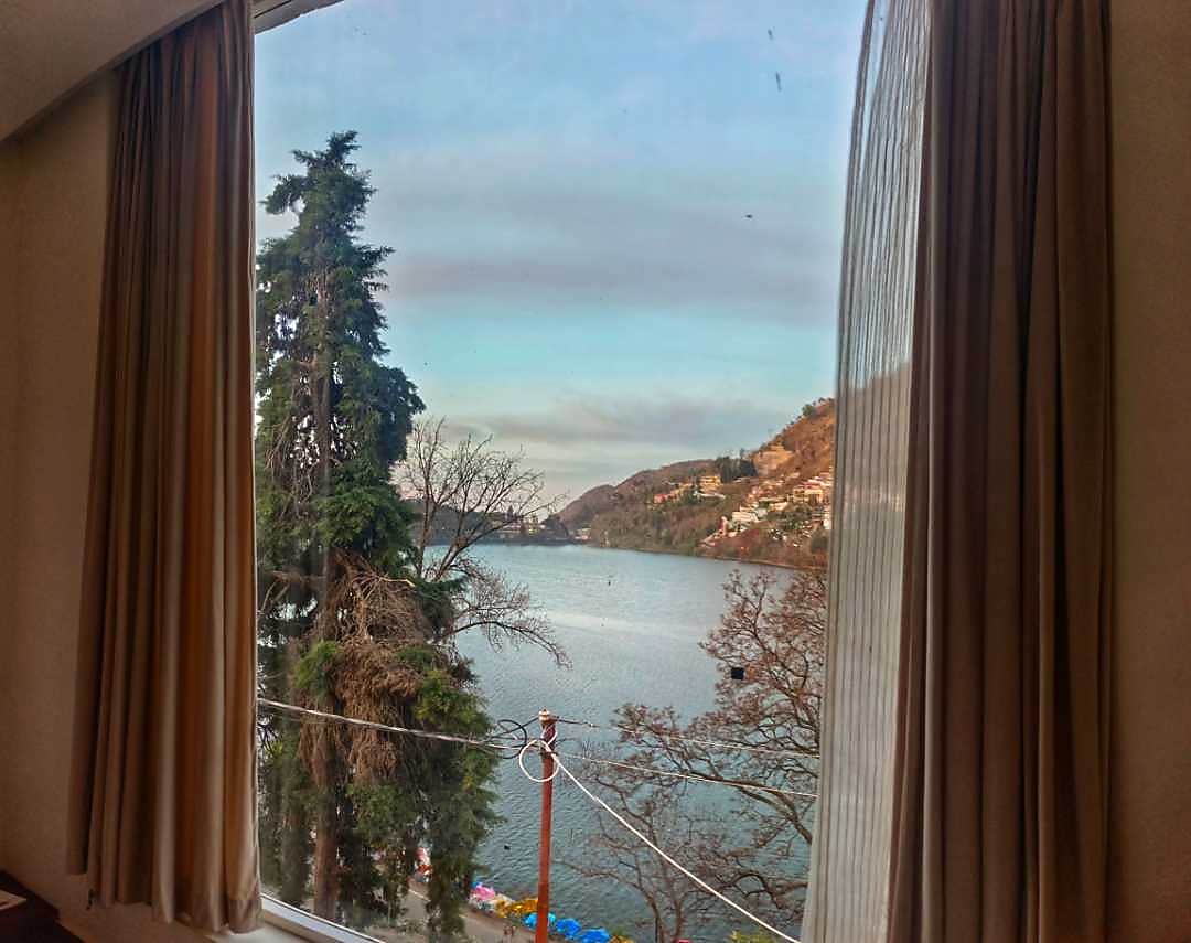 Ridge By The Lake Hill 𝗕𝗢𝗢𝗞 Bhimtal Homestay 𝘄𝗶𝘁𝗵 𝗙𝗥𝗘𝗘 𝗖𝗮𝗻𝗰𝗲𝗹𝗹𝗮𝘁𝗶𝗼𝗻