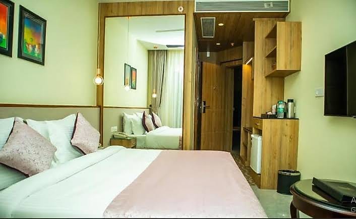 Hotel Southgate Goa 𝗕𝗢𝗢𝗞 Goa Hotel 𝘄𝗶𝘁𝗵 𝗙𝗥𝗘𝗘 𝗖𝗮𝗻𝗰𝗲𝗹𝗹𝗮𝘁𝗶𝗼𝗻