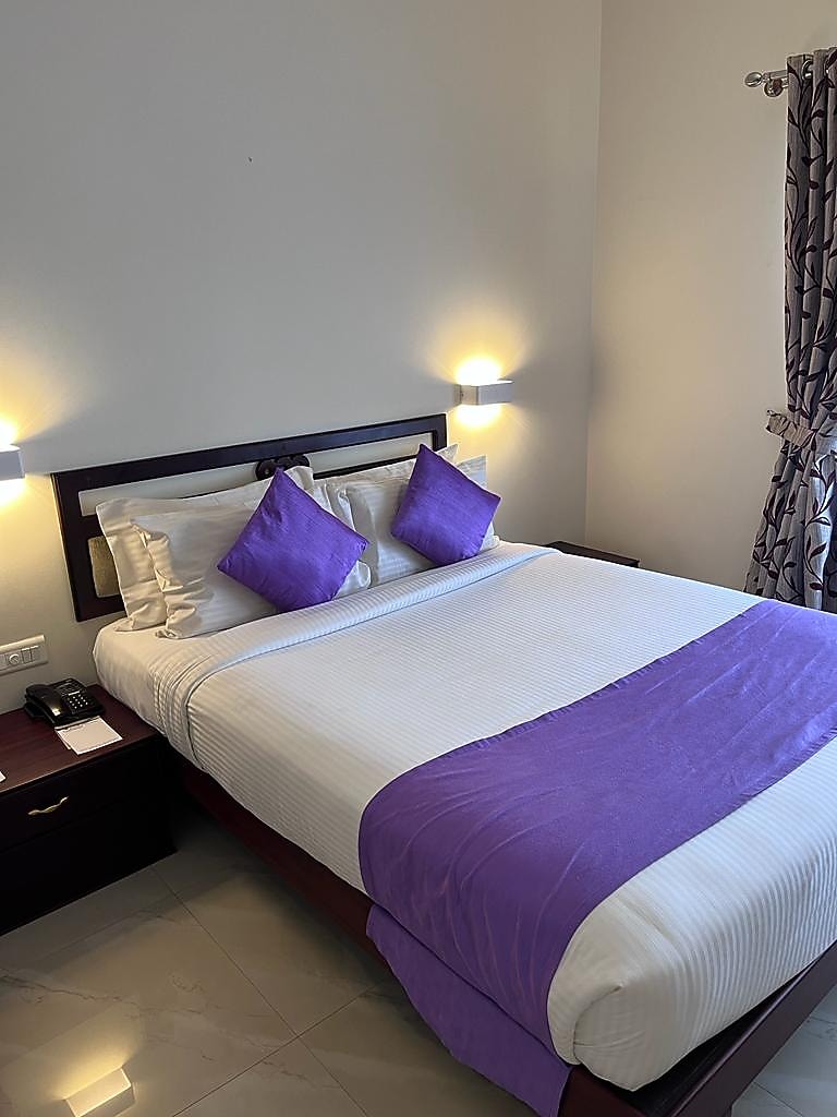 Hotel Dass Continental 𝗕𝗢𝗢𝗞 Thrissur Hotel 𝘄𝗶𝘁𝗵 ₹𝟬 𝗣𝗔𝗬𝗠𝗘𝗡𝗧