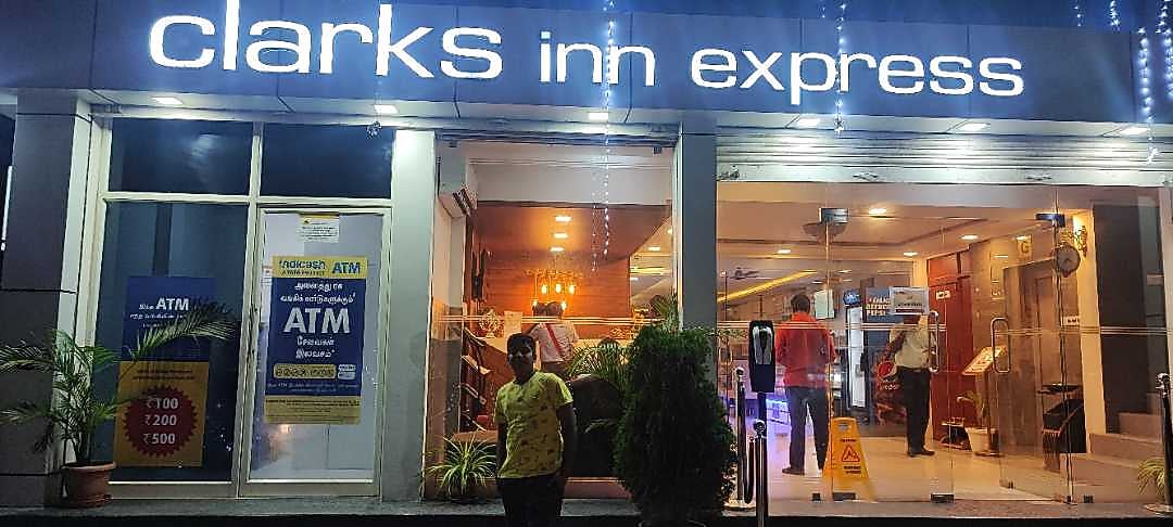 Clarks Inn Express , Chidambaram 𝗕𝗢𝗢𝗞 Sirkazhi Hotel 𝘄𝗶𝘁𝗵 ₹𝟬 𝗣𝗔𝗬𝗠𝗘𝗡𝗧