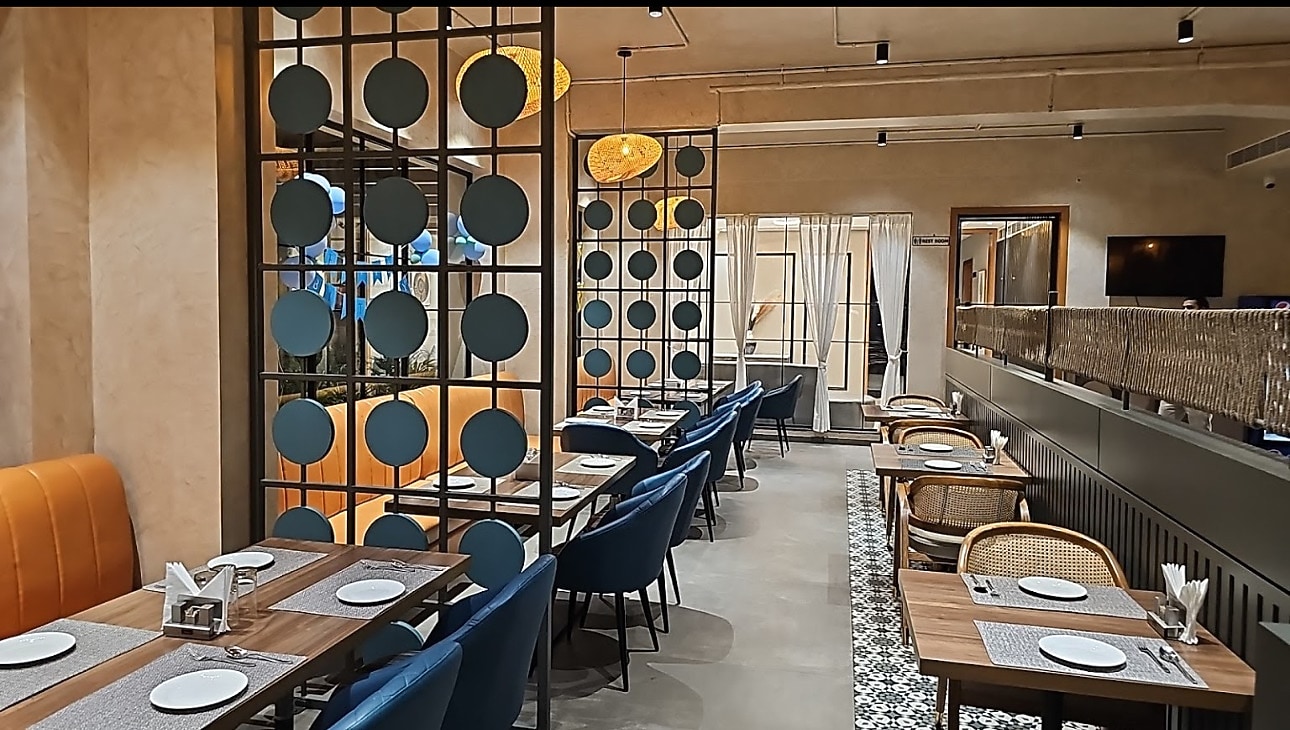 Hotel Alwar Royals 𝗕𝗢𝗢𝗞 Alwar Hotel 𝘄𝗶𝘁𝗵 𝗙𝗥𝗘𝗘 𝗖𝗮𝗻𝗰𝗲𝗹𝗹𝗮𝘁𝗶𝗼𝗻