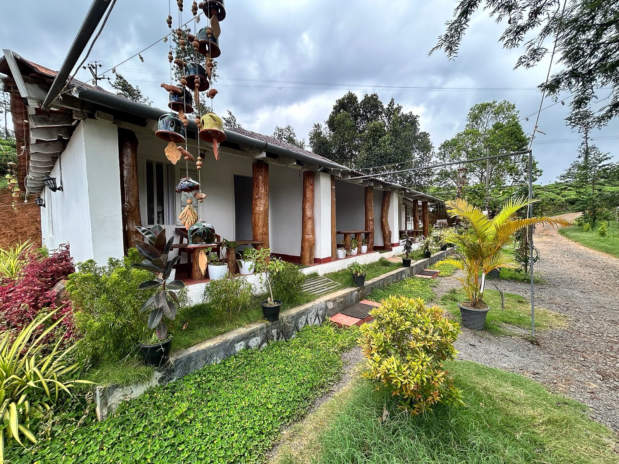1921 The Estate Villa, Wayanad 𝗕𝗢𝗢𝗞 Wayanad Villa 𝘄𝗶𝘁𝗵 𝗙𝗥𝗘𝗘 𝗖𝗮𝗻𝗰𝗲𝗹𝗹𝗮𝘁𝗶𝗼𝗻