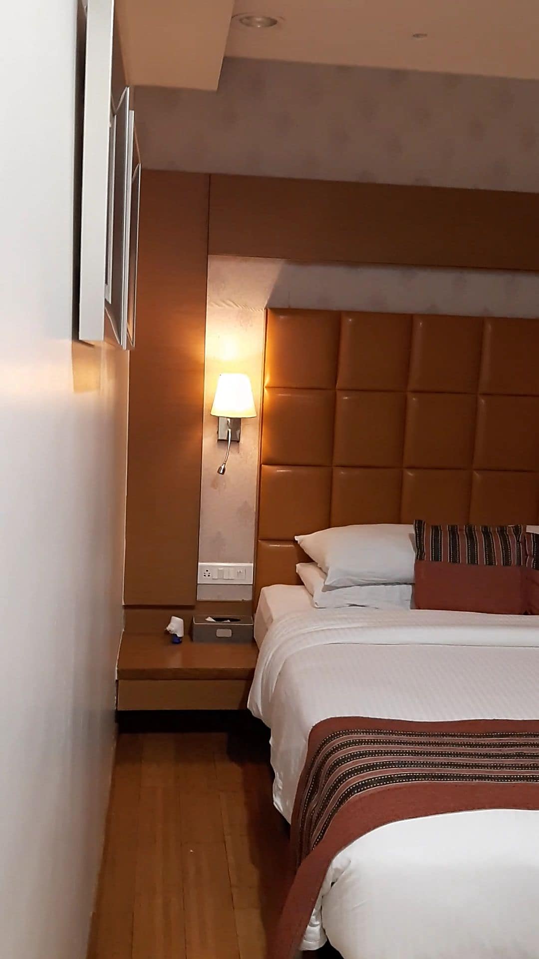 HOTEL ATISHAY 𝗕𝗢𝗢𝗞 Bhopal Hotel 𝘄𝗶𝘁𝗵 𝗙𝗥𝗘𝗘 𝗖𝗮𝗻𝗰𝗲𝗹𝗹𝗮𝘁𝗶𝗼𝗻