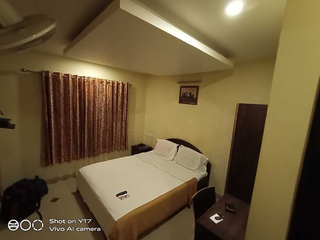 The Signature Inn Best Rates on Bangalore Hotel Deals, Reviews & Photos