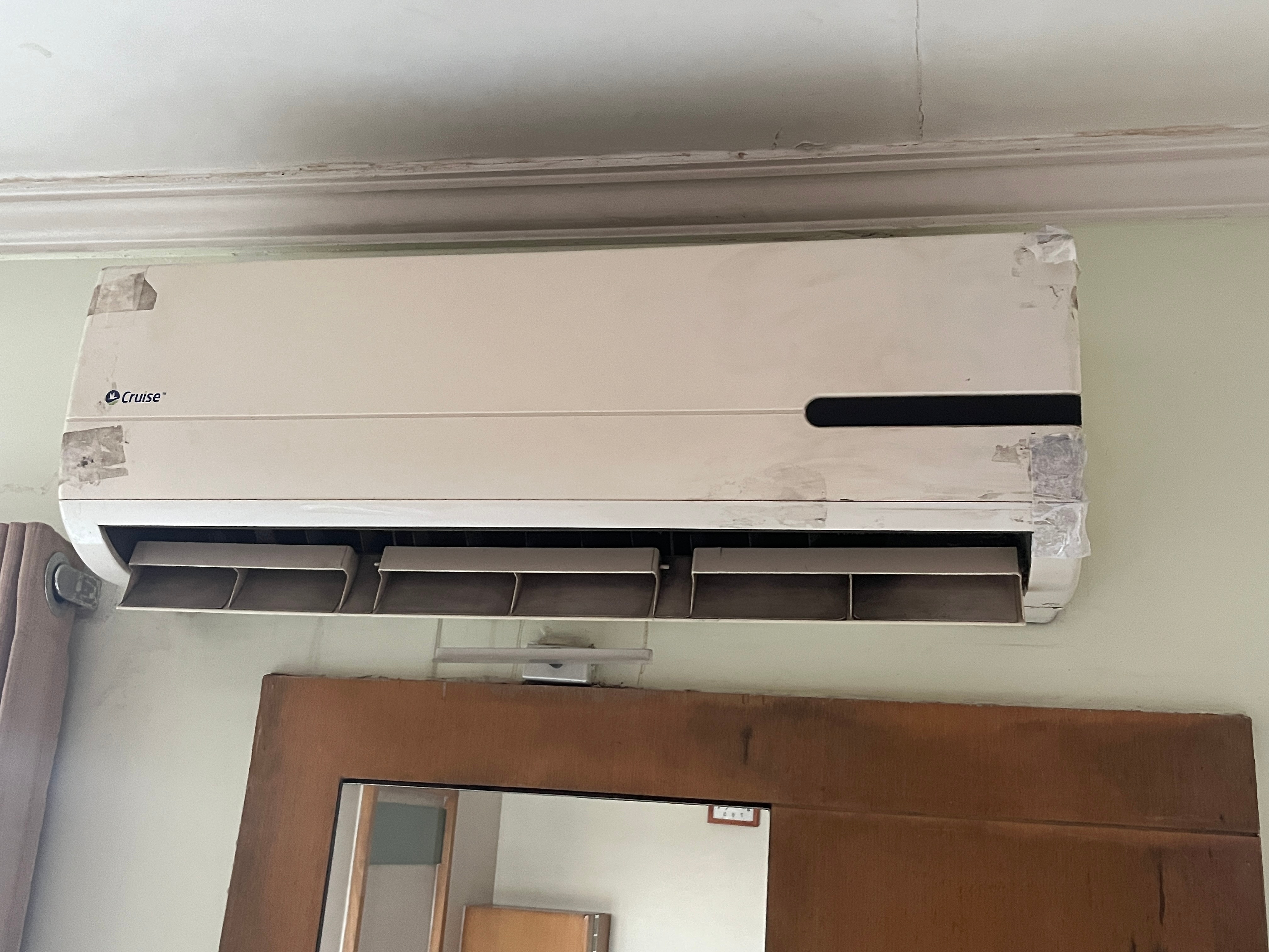 Photos of Hotel Easy Retreat - Hotel in Vapi