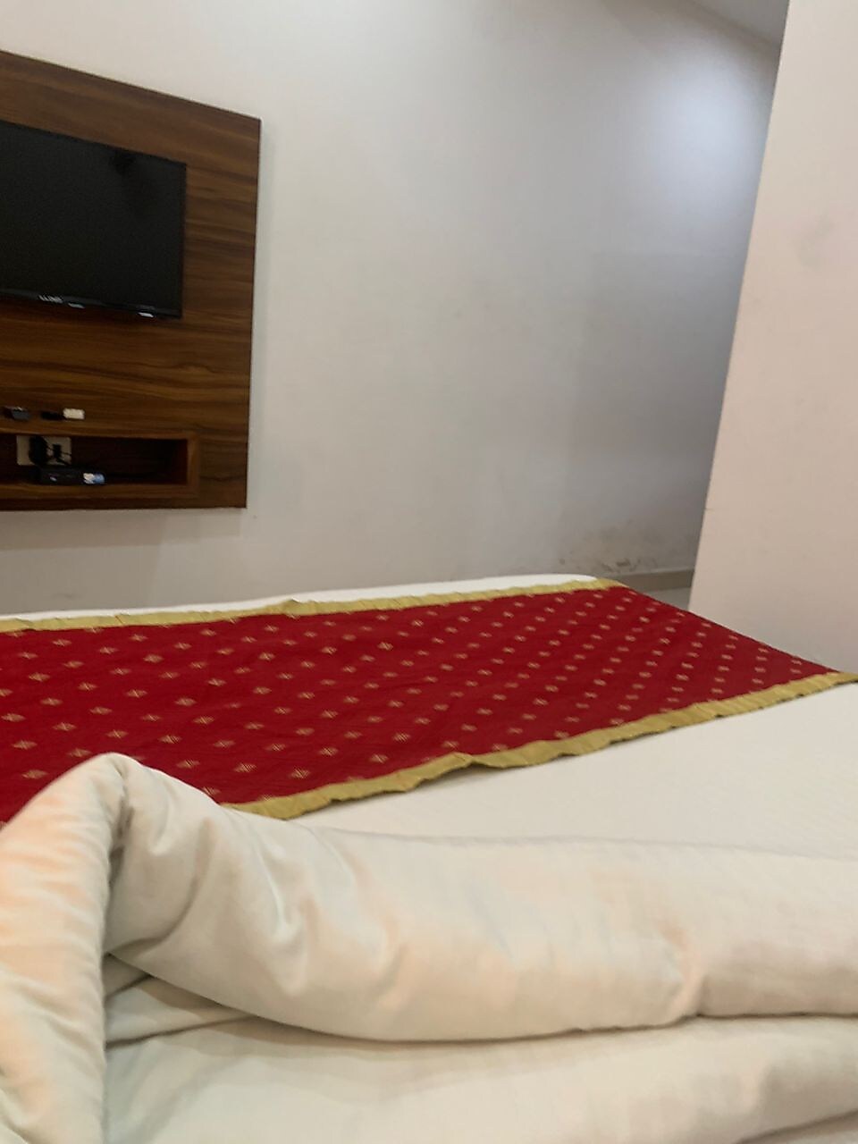 Hotel Tridev 𝗕𝗢𝗢𝗞 Shahdol Hotel 𝘄𝗶𝘁𝗵 𝗙𝗥𝗘𝗘 𝗖𝗮𝗻𝗰𝗲𝗹𝗹𝗮𝘁𝗶𝗼𝗻
