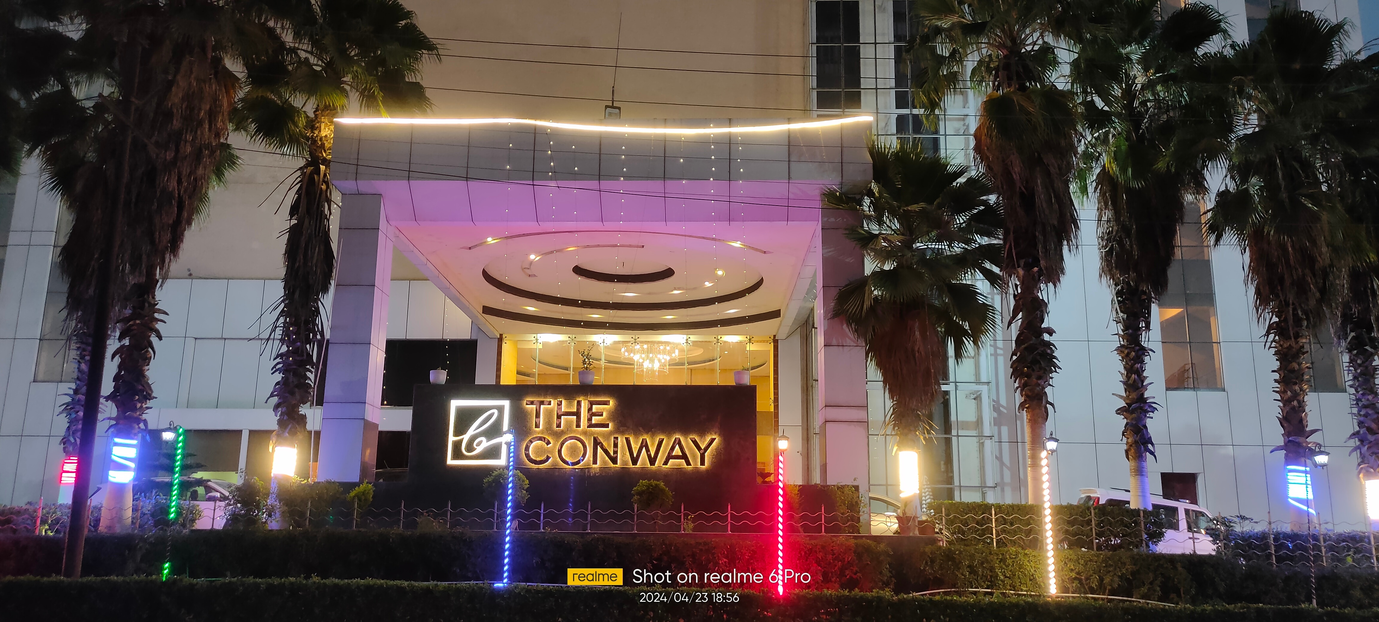The Conway 𝗕𝗢𝗢𝗞 Meerut Hotel 𝘄𝗶𝘁𝗵 𝗙𝗥𝗘𝗘 𝗖𝗮𝗻𝗰𝗲𝗹𝗹𝗮𝘁𝗶𝗼𝗻