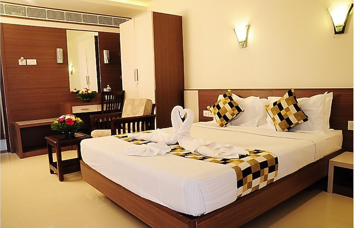 Hotel South Regency,Ernakulam 100% Money Back 𝗕𝗢𝗢𝗞 Cochin Hotel 𝘄𝗶𝘁𝗵 ...
