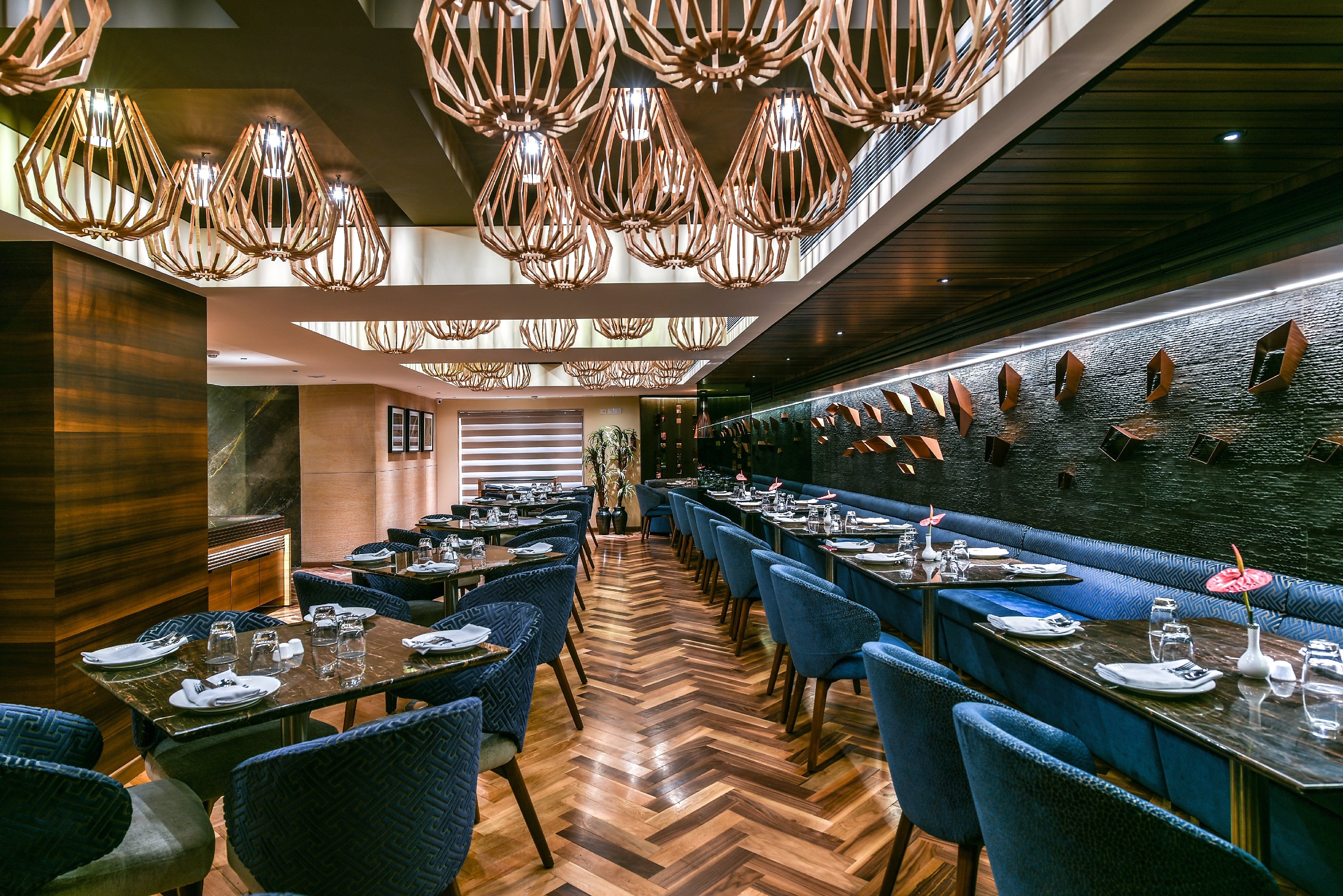 The Paradise by Tunga Mumbai Hotel Price, Address & Reviews