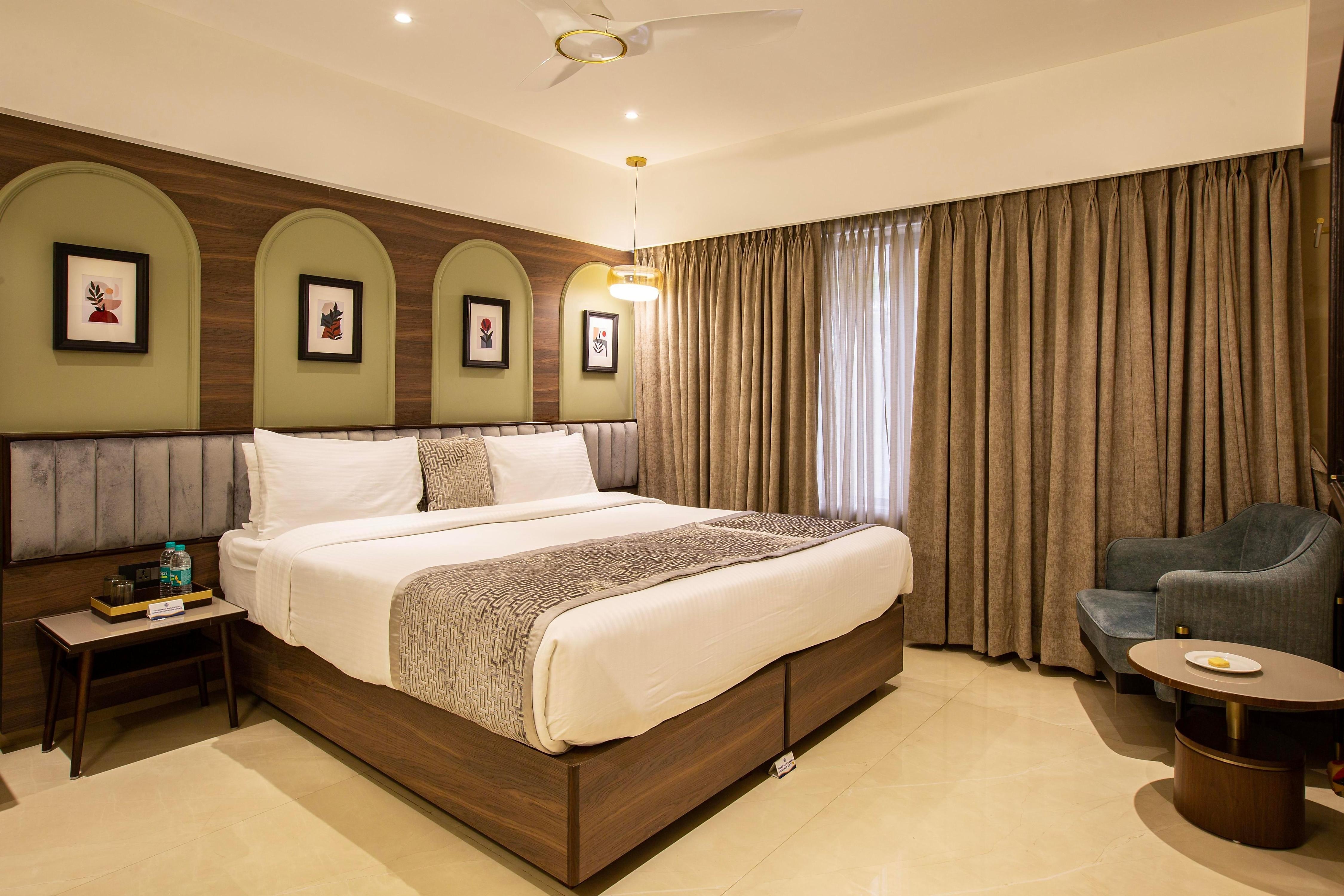 Tunga International Hotel 𝗕𝗢𝗢𝗞 Mumbai Hotel