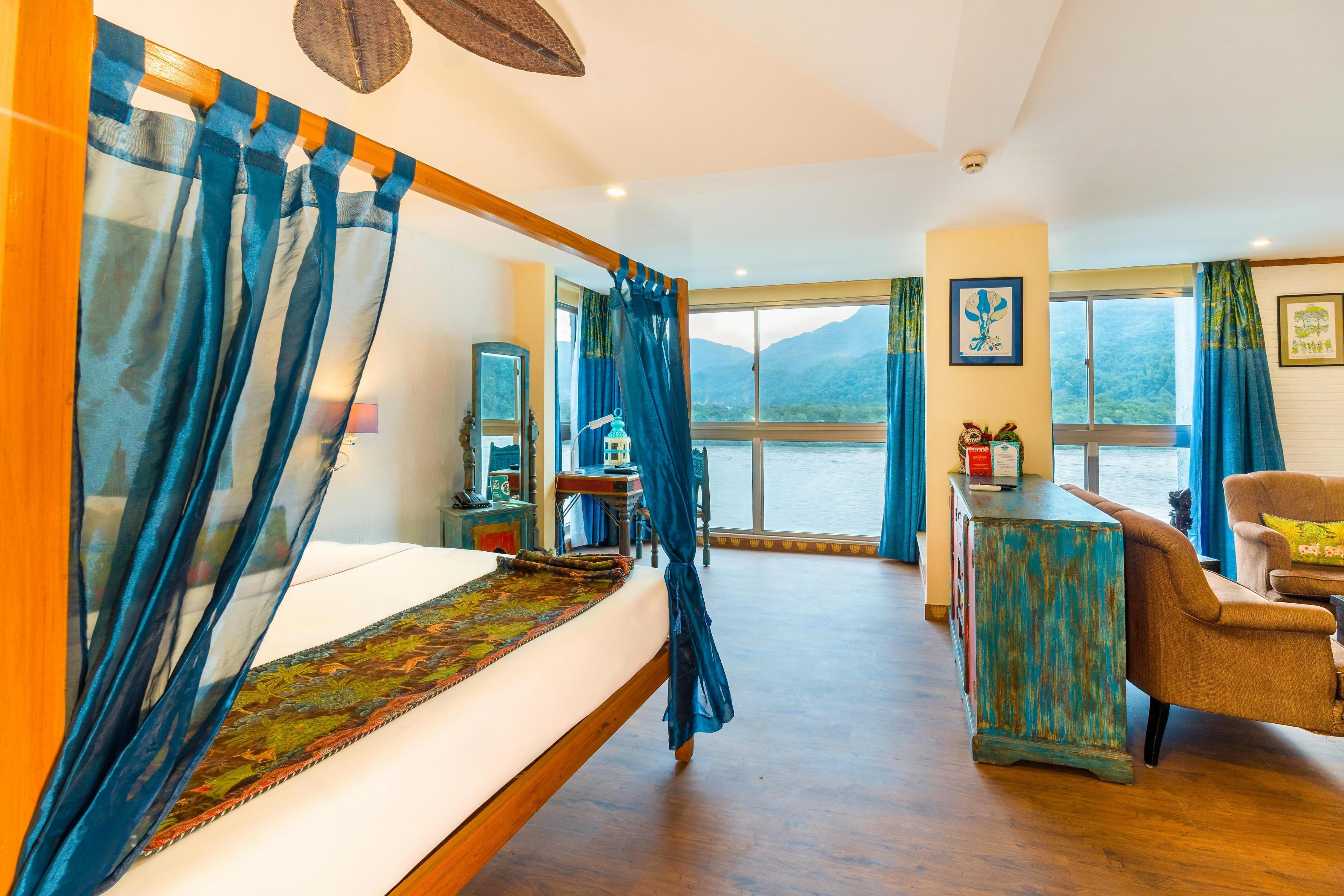 GANGA KINARE- A Riverside Boutique Resort 𝗕𝗢𝗢𝗞 Rishikesh Resort 𝘄𝗶𝘁𝗵 ...