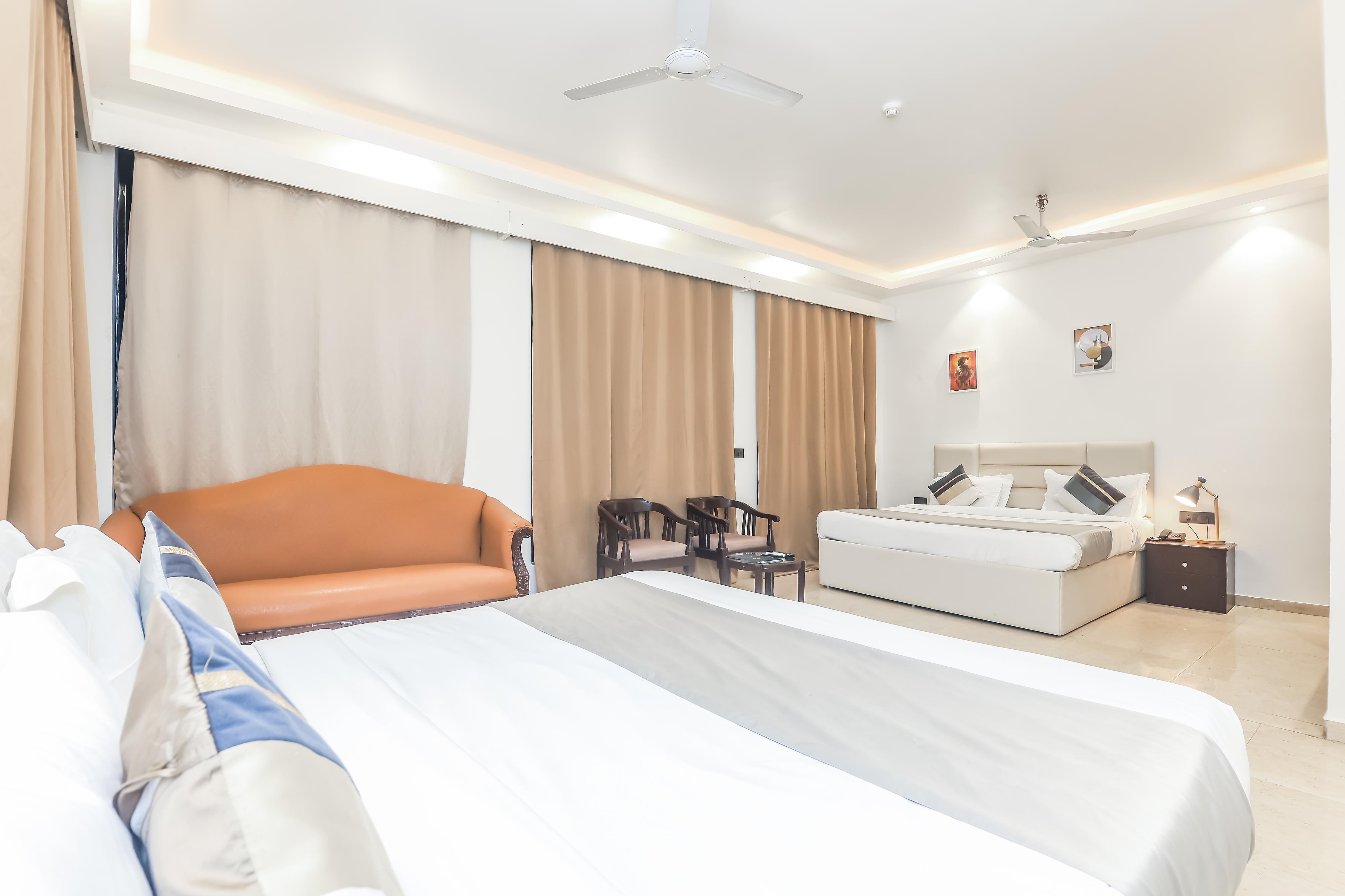 The Orion Express- Kailash Colony 𝗕𝗢𝗢𝗞 Delhi Hotel