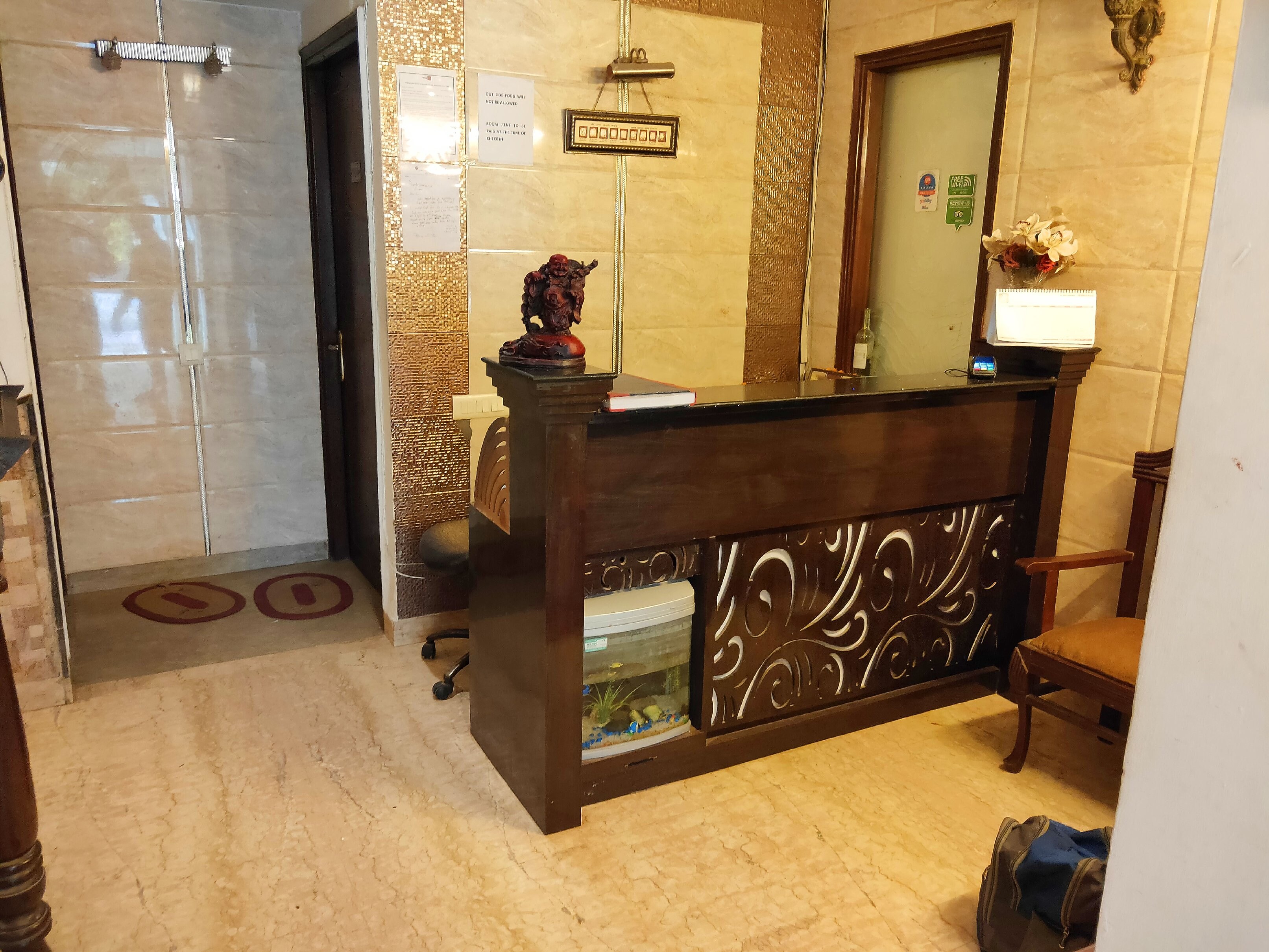 Hotel Soni Villa | Gurgaon Guest House BOOK @ ₹1