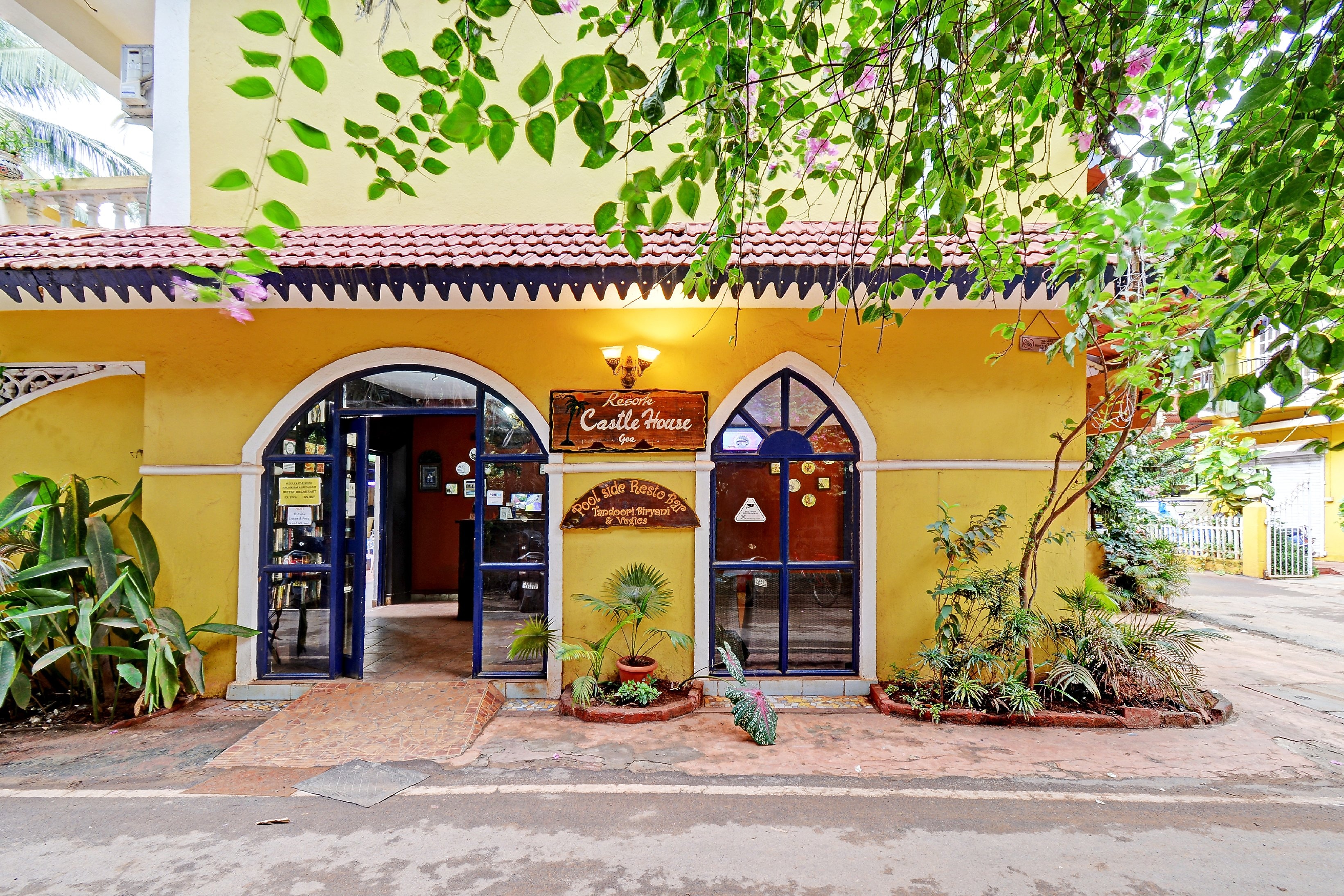 Castle House Calangute Goa INR 1840 OFF ( ̶4̶3̶0̶0̶ ) Hotel Price ...