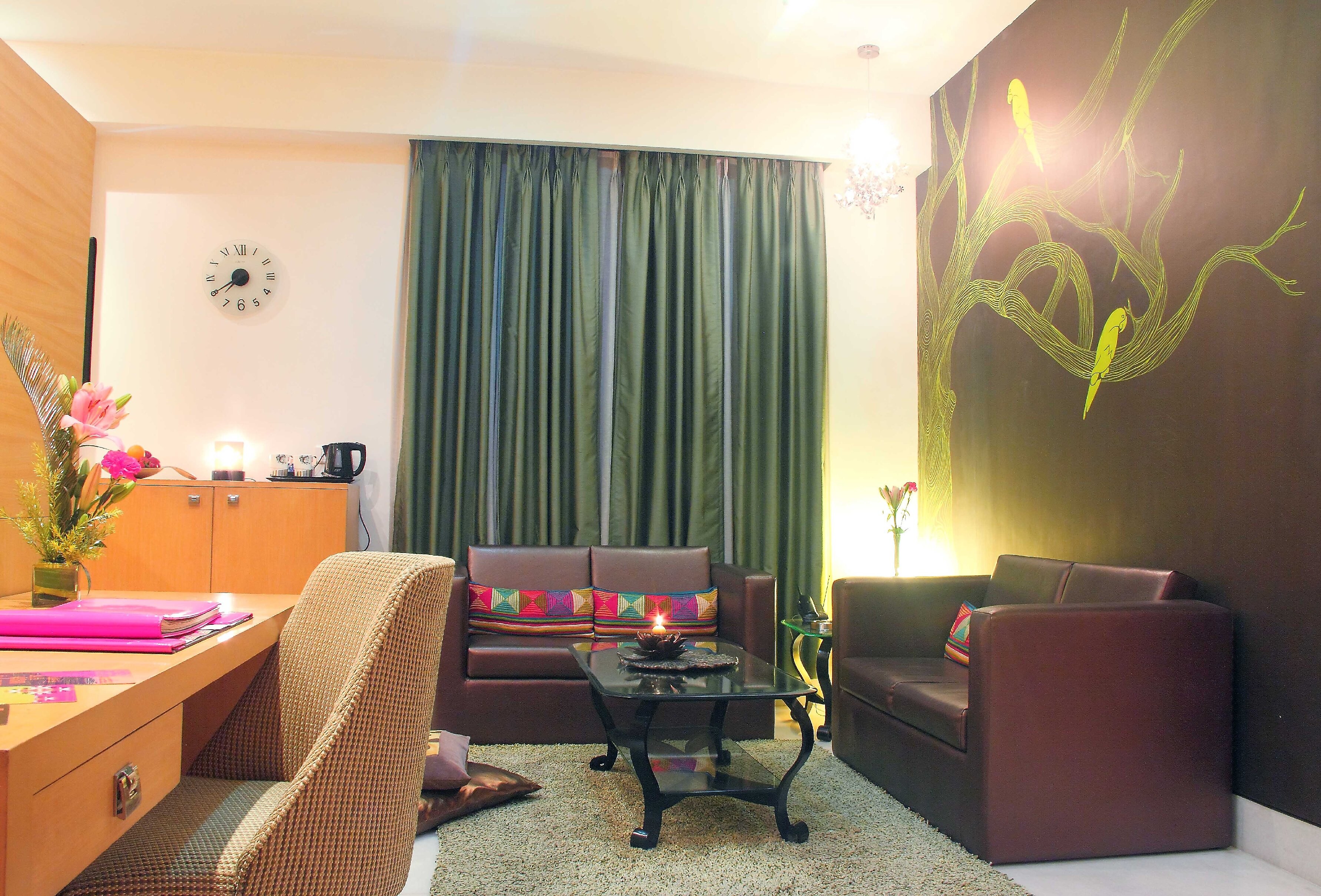 The Beatle Mumbai INR 193 OFF ( ̶3̶2̶2̶2̶ ) Hotel Price, Address & Reviews
