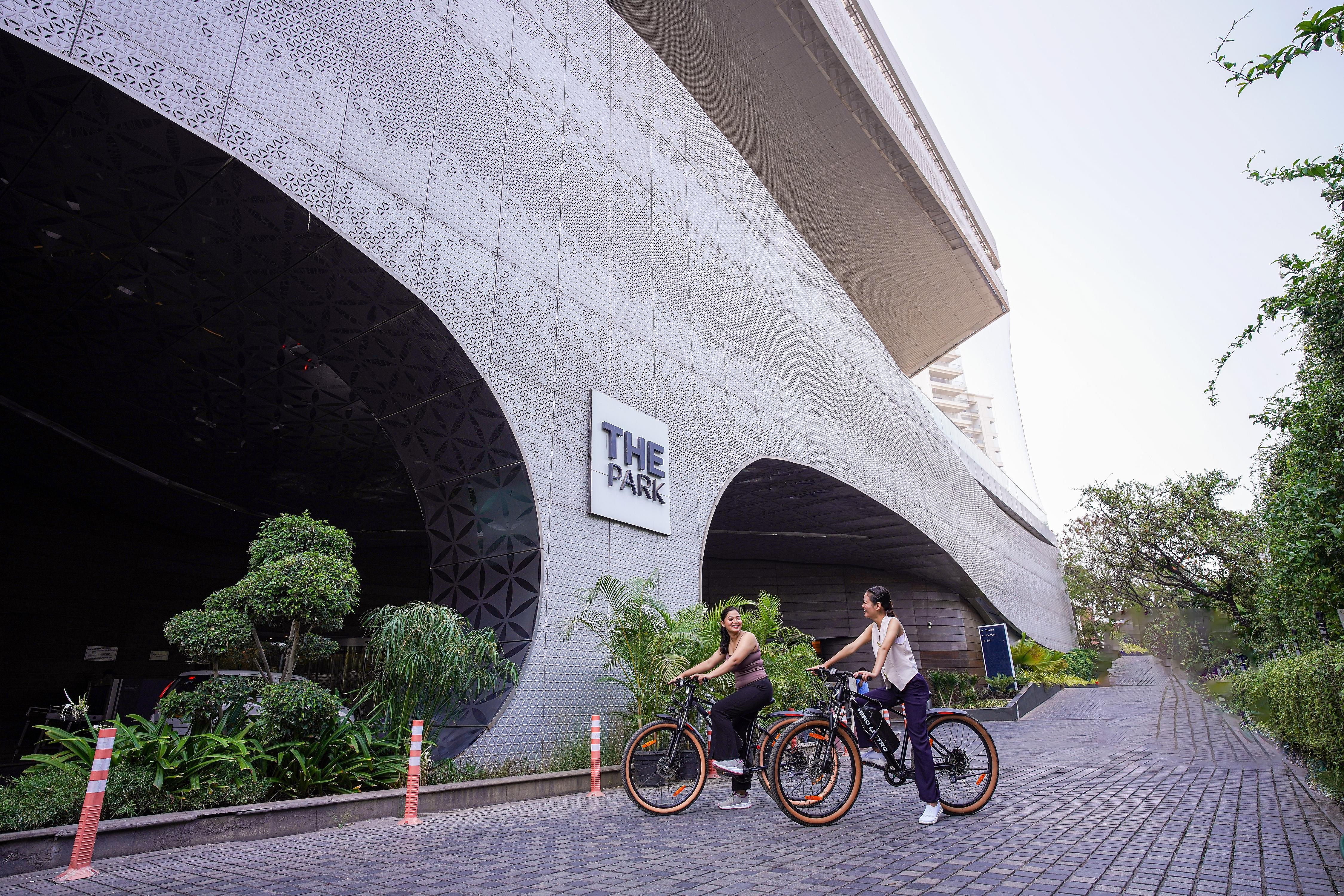 The Park Hyderabad 𝗕𝗢𝗢𝗞 Hyderabad Hotel