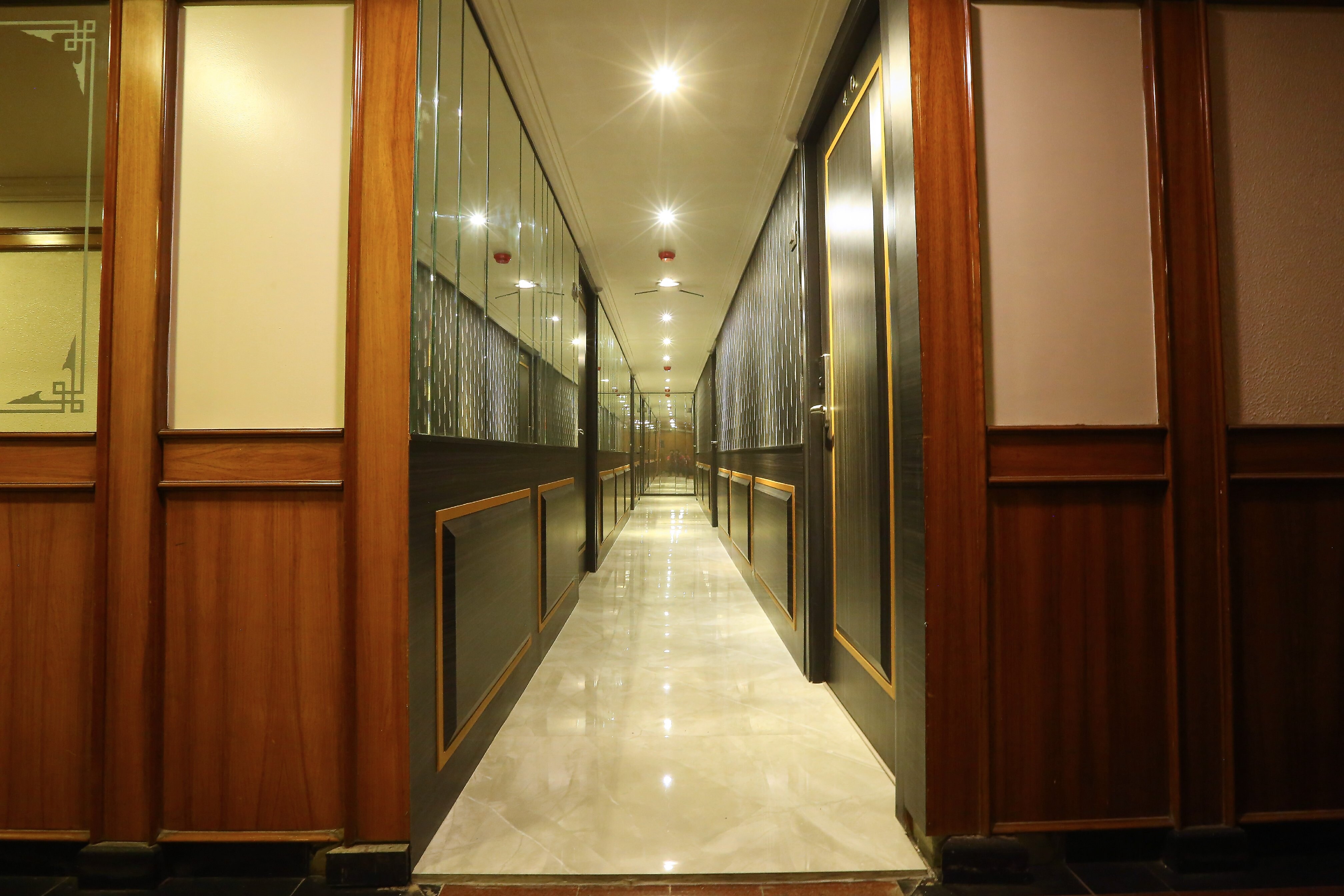 Gulf Hotel Colaba Mumbai Hotel Price, Address & Reviews