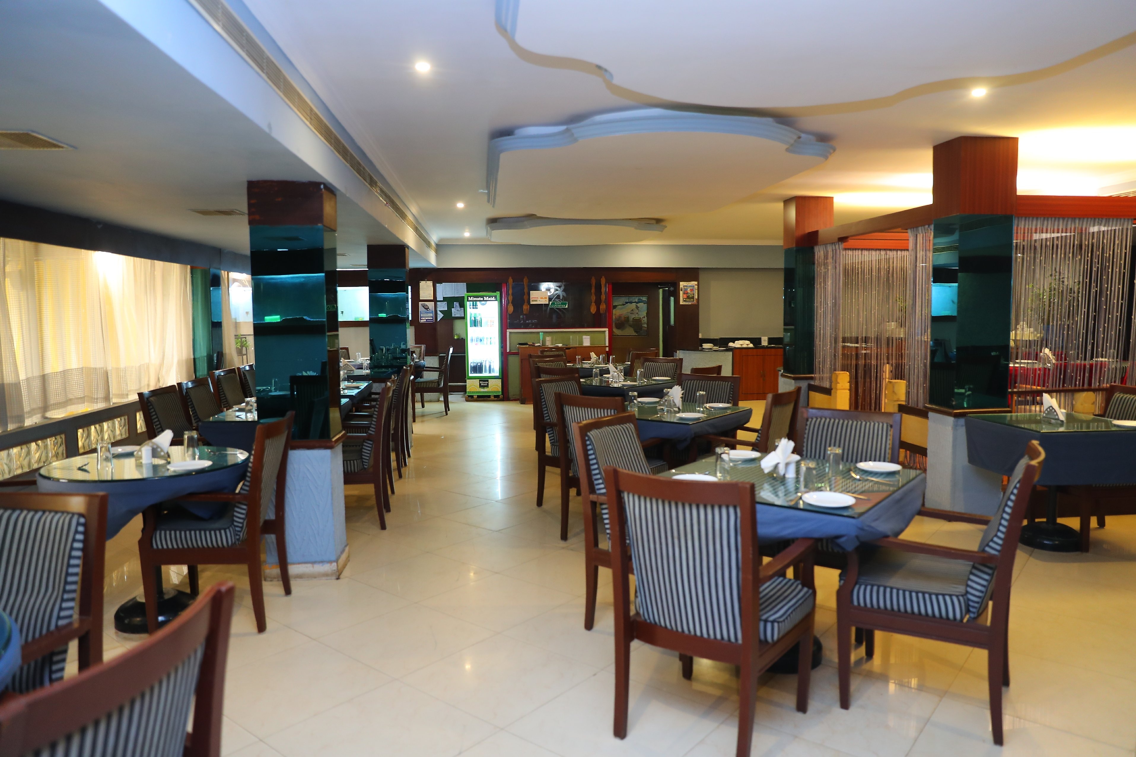 Hotel River Bay Rajahmundry INR 1149 OFF ( ̶4̶2̶5̶6̶ ) Resort Price ...