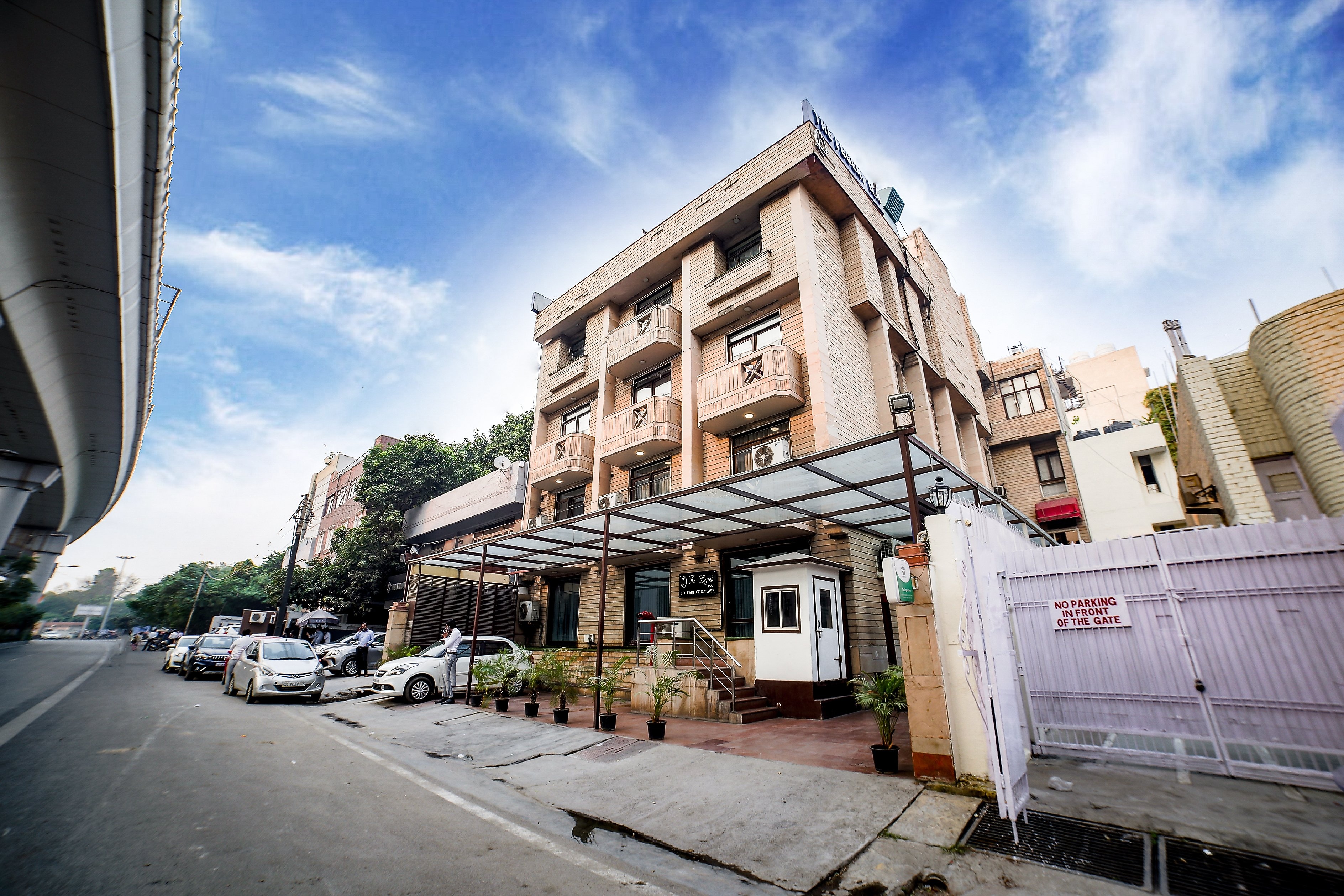 The Legend Inn Delhi Hotel Price, Address & Reviews