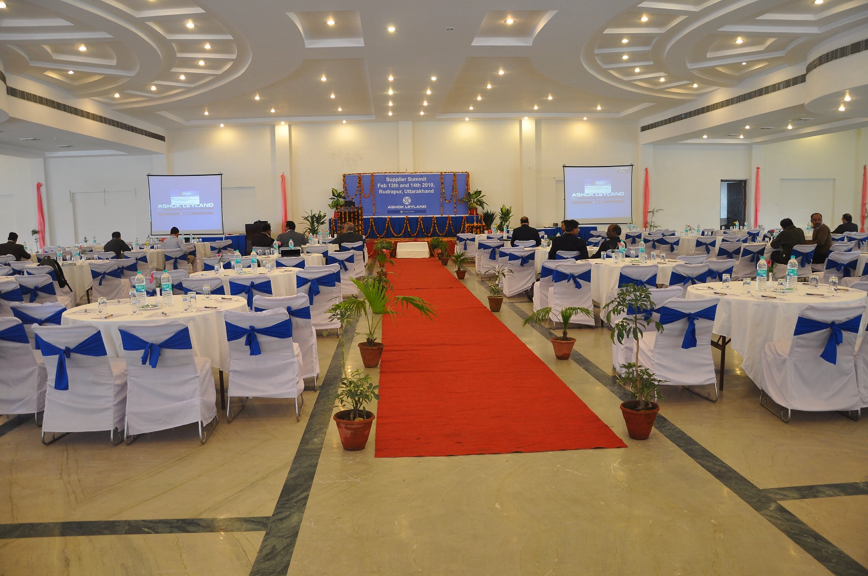 Ark Hotel Rudrapur INR 241 OFF ( ̶1̶8̶0̶0̶ ) Hotel Price, Address & Reviews