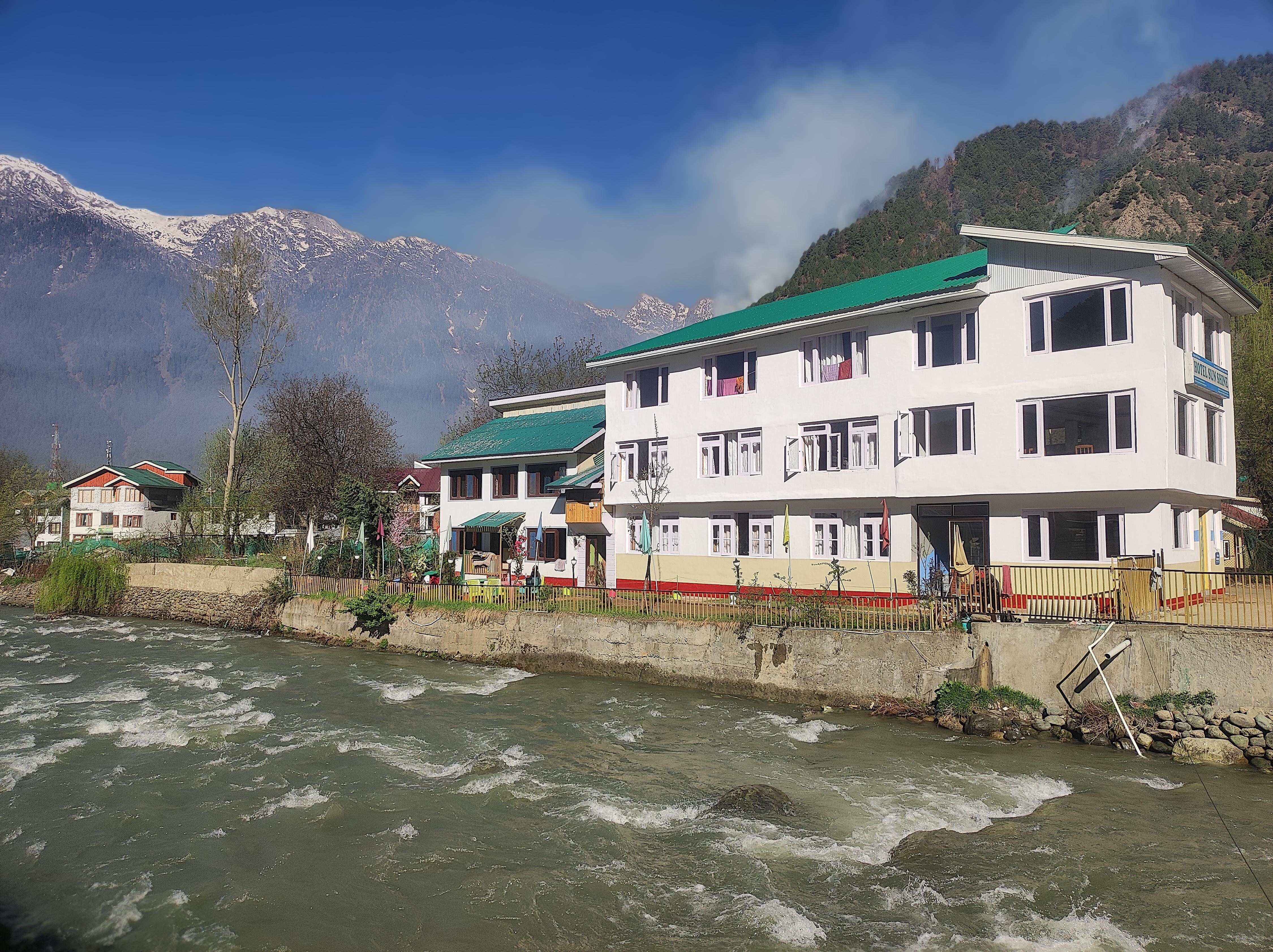 Address of Hotel Sun Shine(River Retreat) on Goibibo