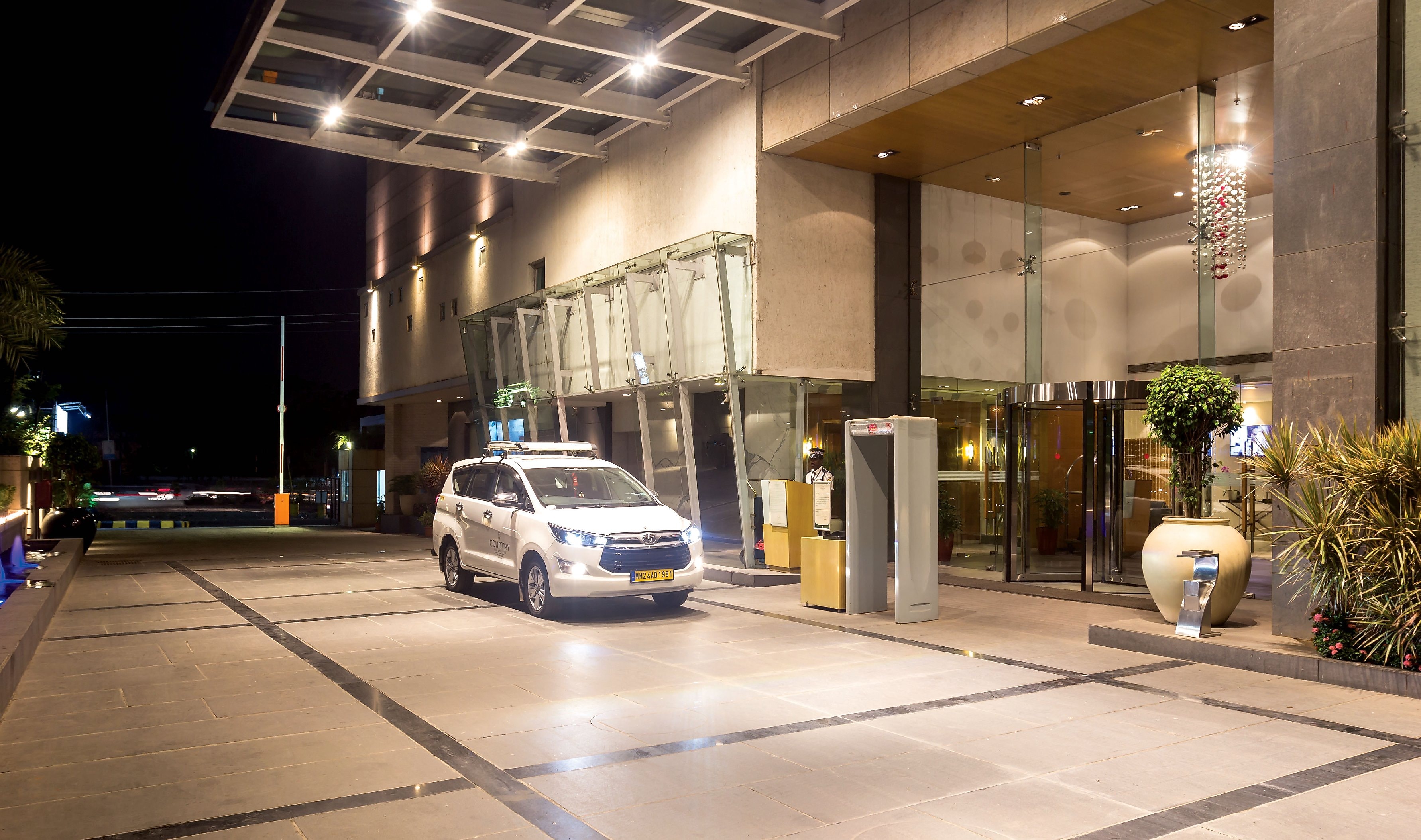 Country Inn & Suites by Radisson, Navi Mumbai Navi Mumbai Hotel Price ...