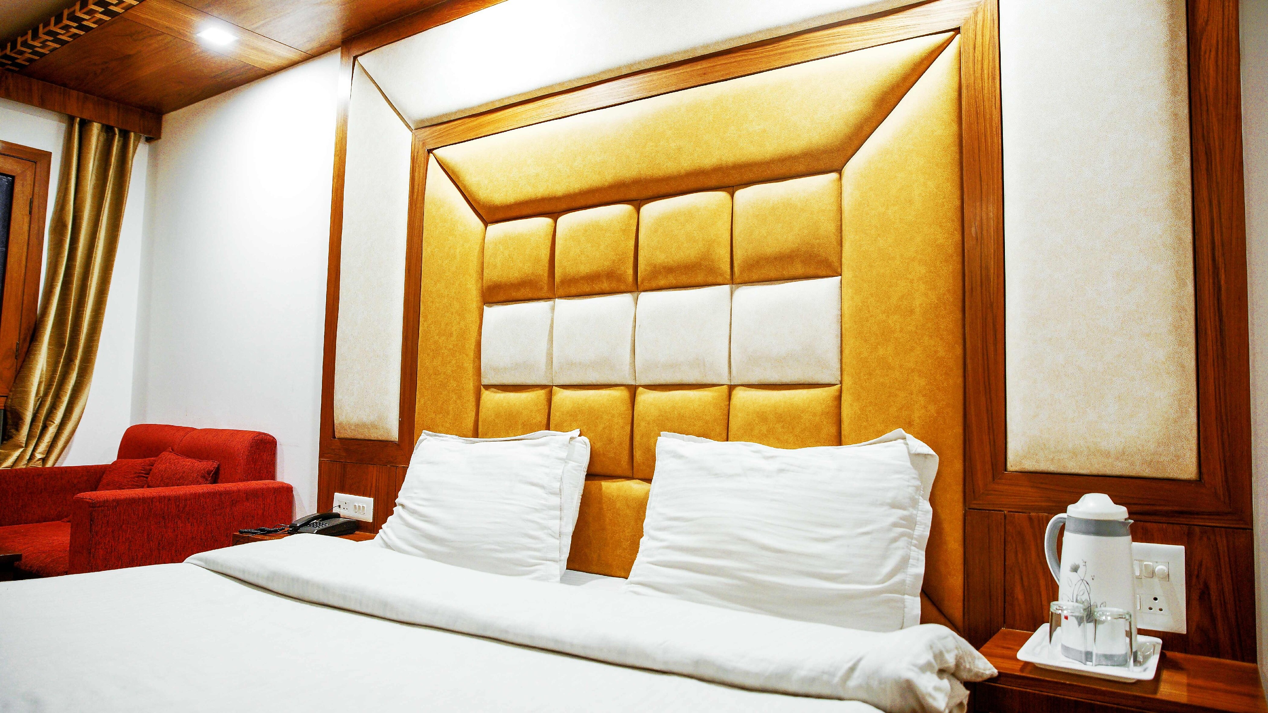 Hotel Subash Palace 𝗕𝗢𝗢𝗞 Patnitop Hotel 𝘄𝗶𝘁𝗵 ₹𝟬 𝗣𝗔𝗬𝗠𝗘𝗡𝗧