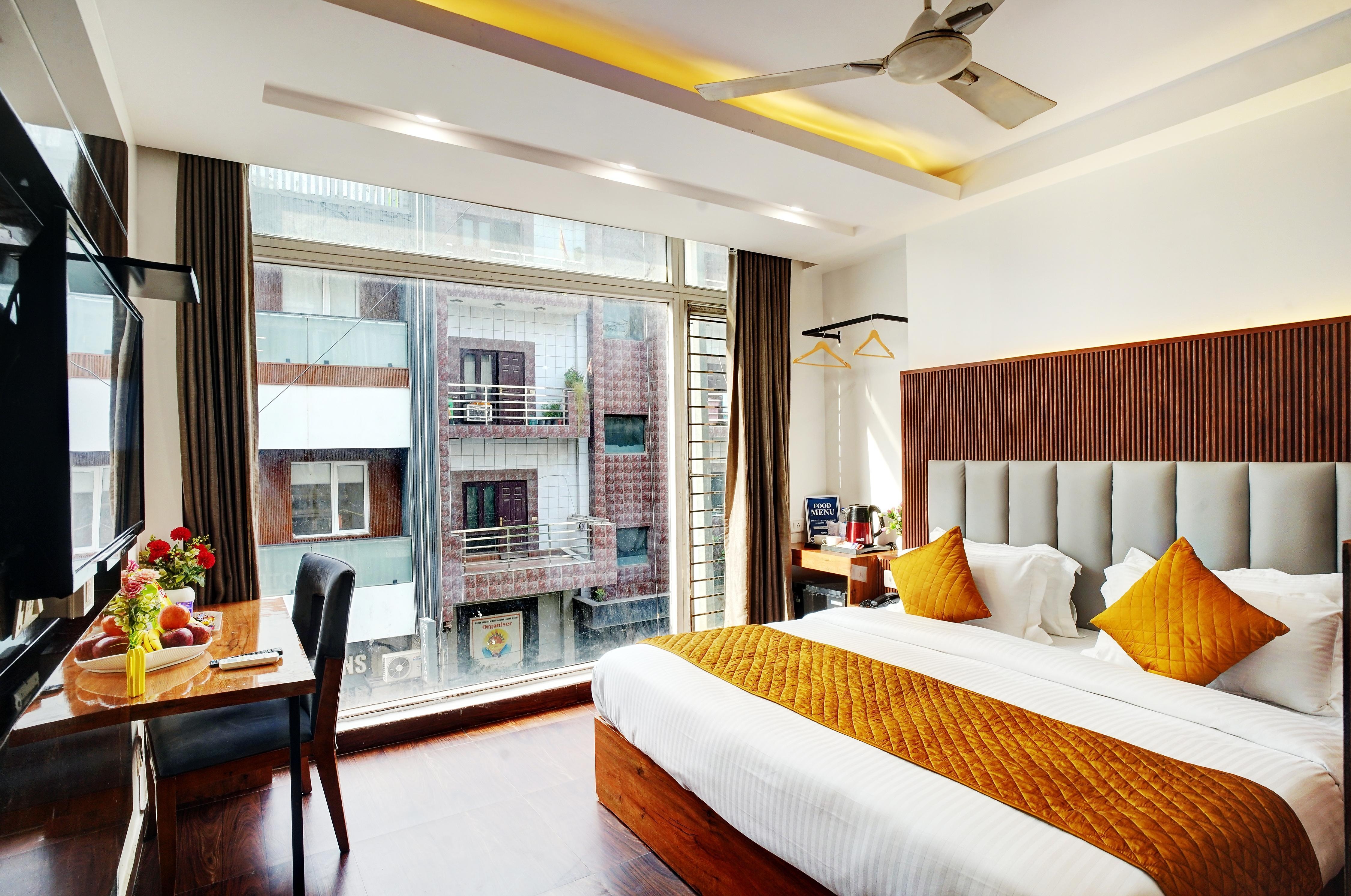 Hotel Cabana 5 Mins Walking Distance From NDLS Station 𝗕𝗢𝗢𝗞 Delhi Hotel