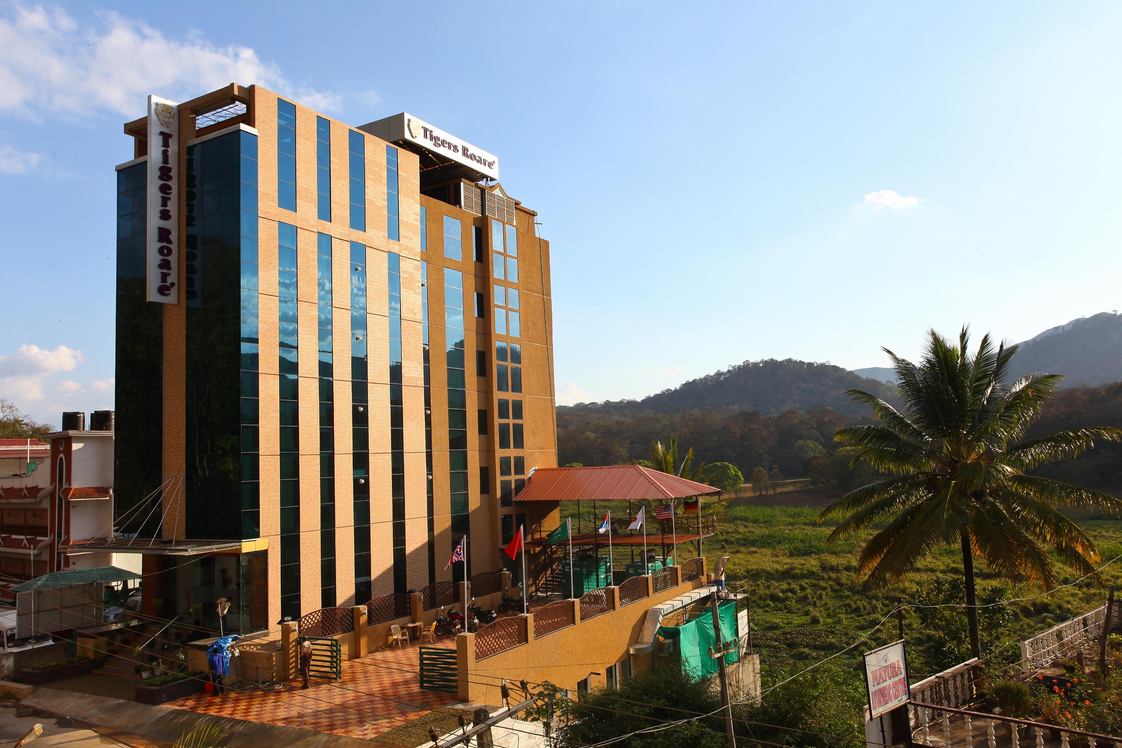 Hotel Tigers Roare 𝗕𝗢𝗢𝗞 Thekkady Hotel