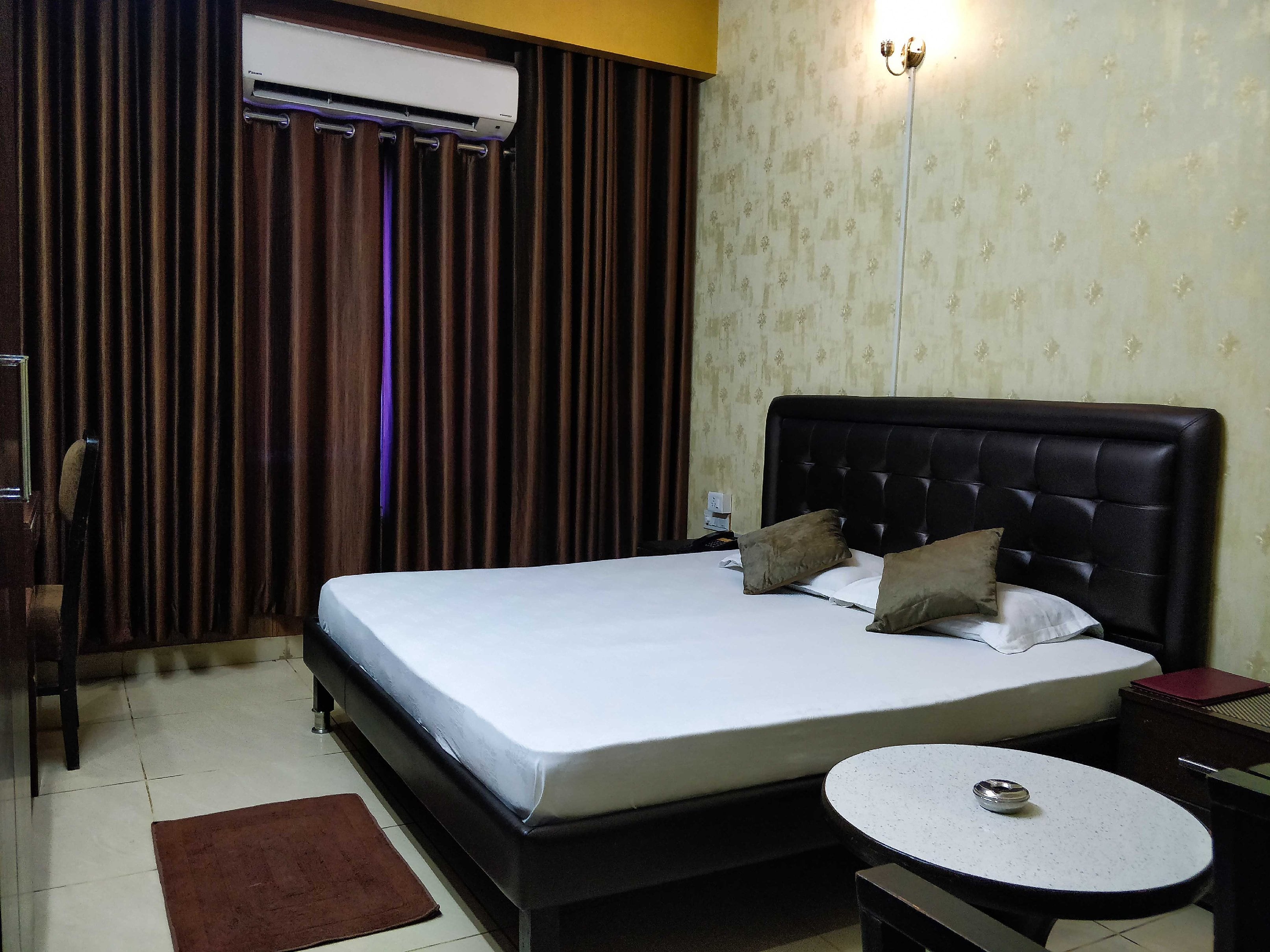 Hotel Center Point Best Rates on Roorkee Hotel Deals, Reviews & Photos