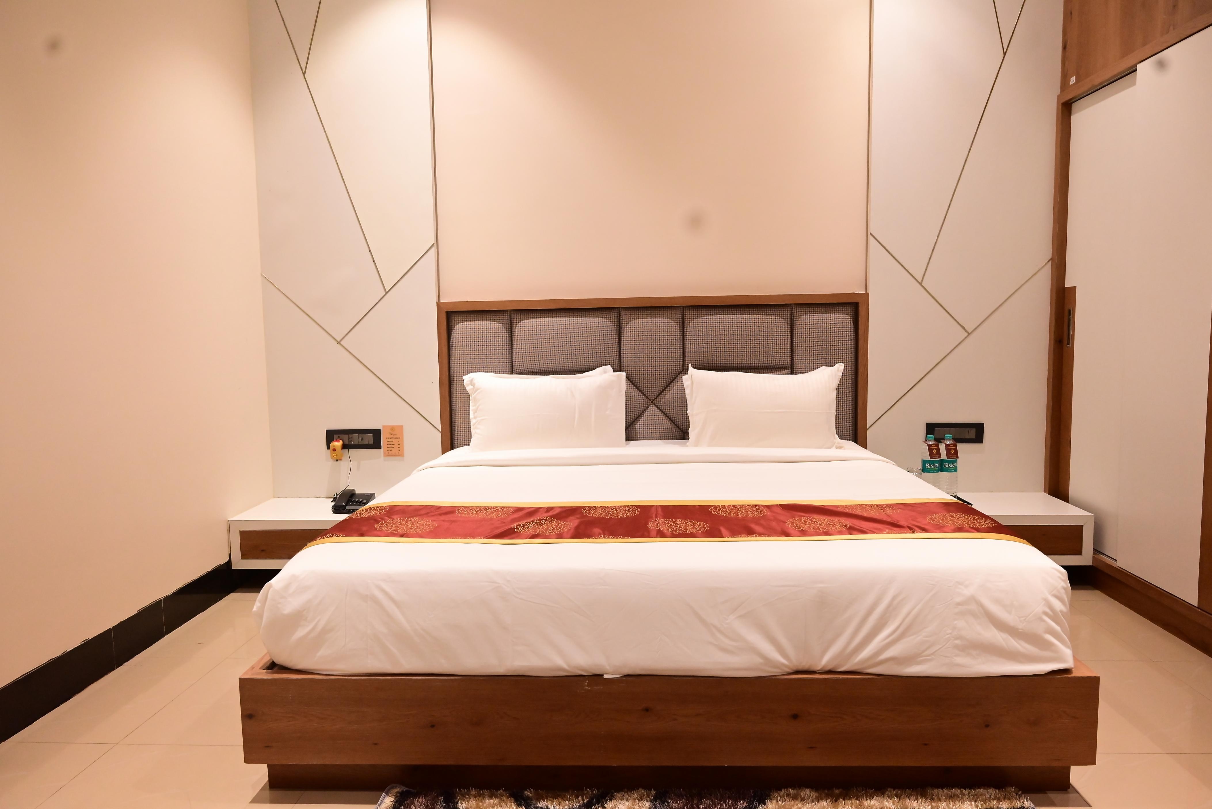 HOTEL ARYAN Best Rates on Jharsuguda Hotel Deals, Reviews & Photos
