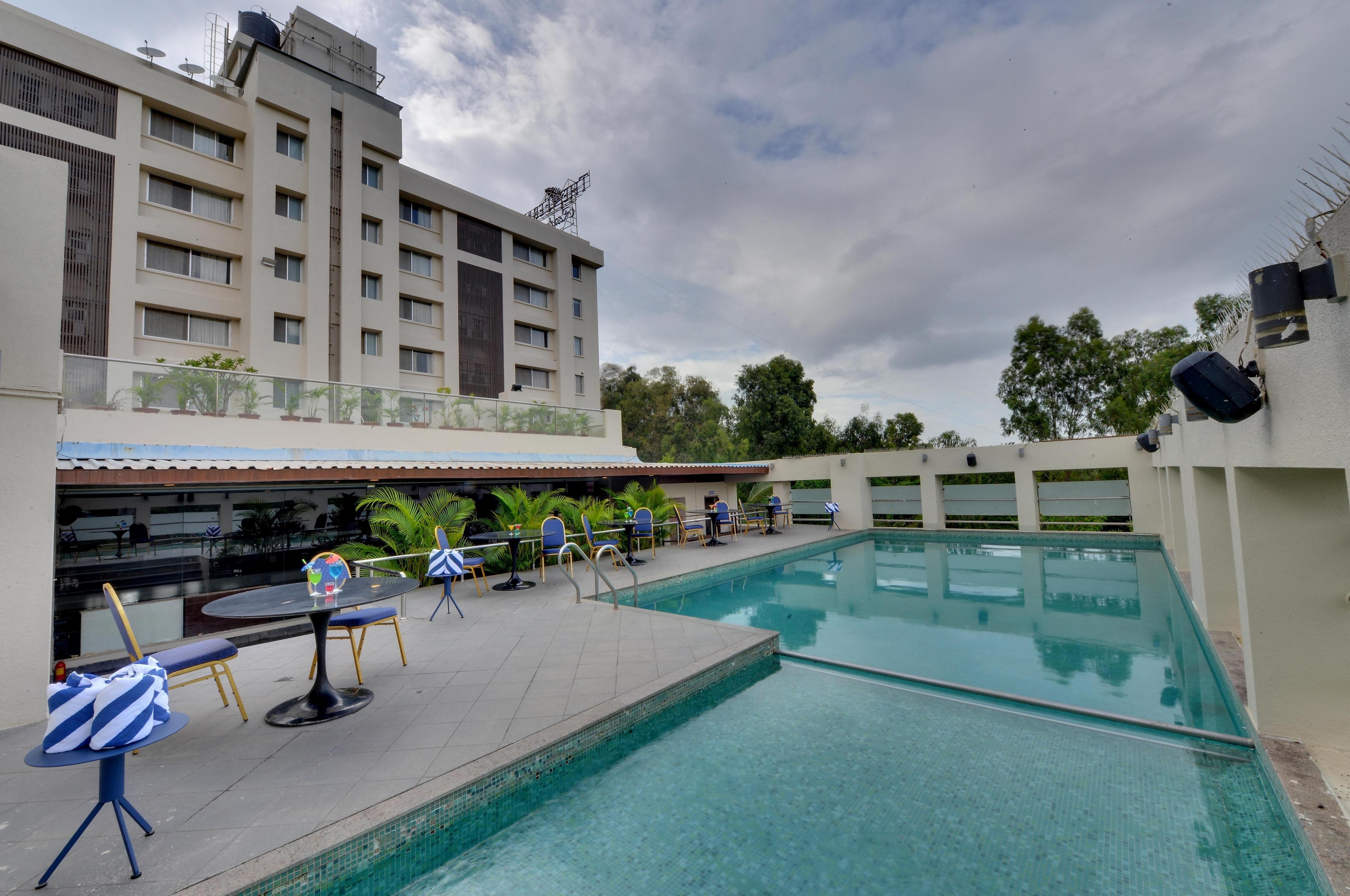 The Fern Residency, Vadgaon - Talegaon, Pune 𝗕𝗢𝗢𝗞 Wadgaon Hotel